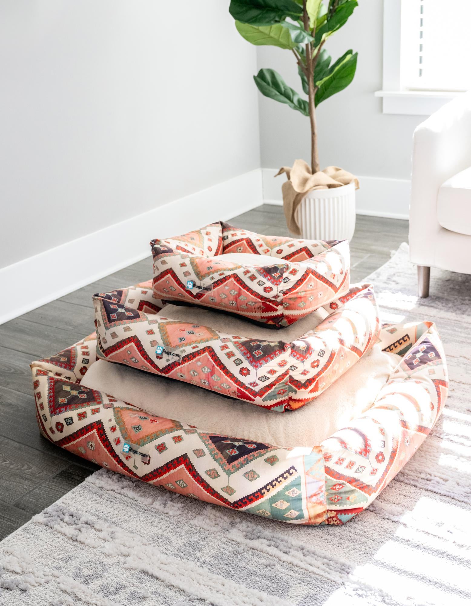 Multicolor 2' 9 x 3' 3 Premium Pet Bed | Rugs.com