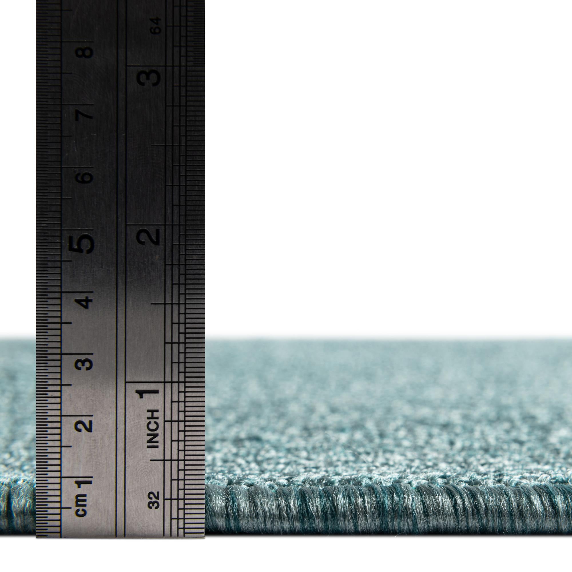 Aquamarine Blue 5' 3 x 8' Everyday Solid Rug | Rugs.com