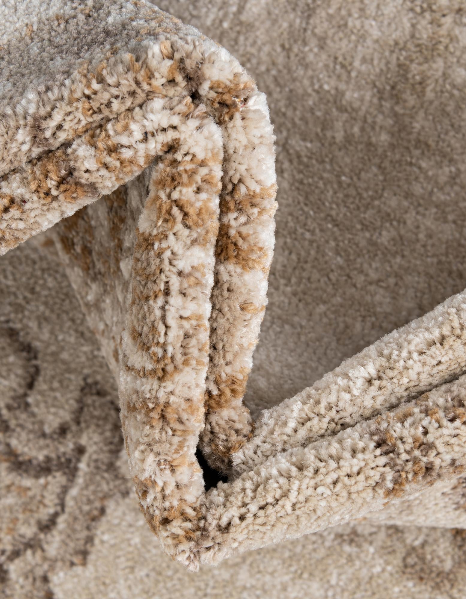 Beige 5' x 8' Eden Rug | Rugs.com