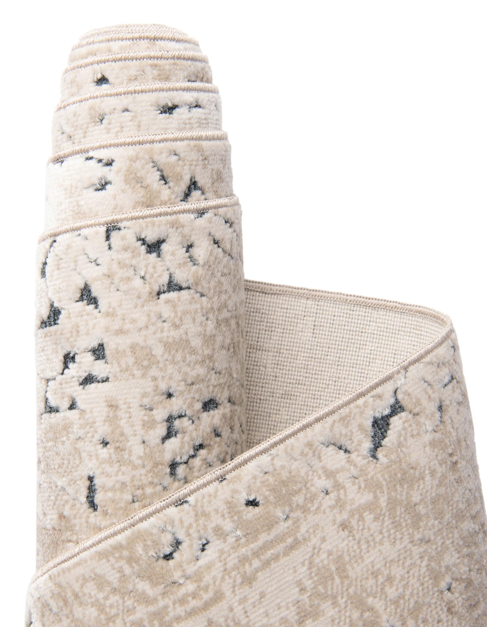 Beige 5' x 8' Eliza Rug | Rugs.com