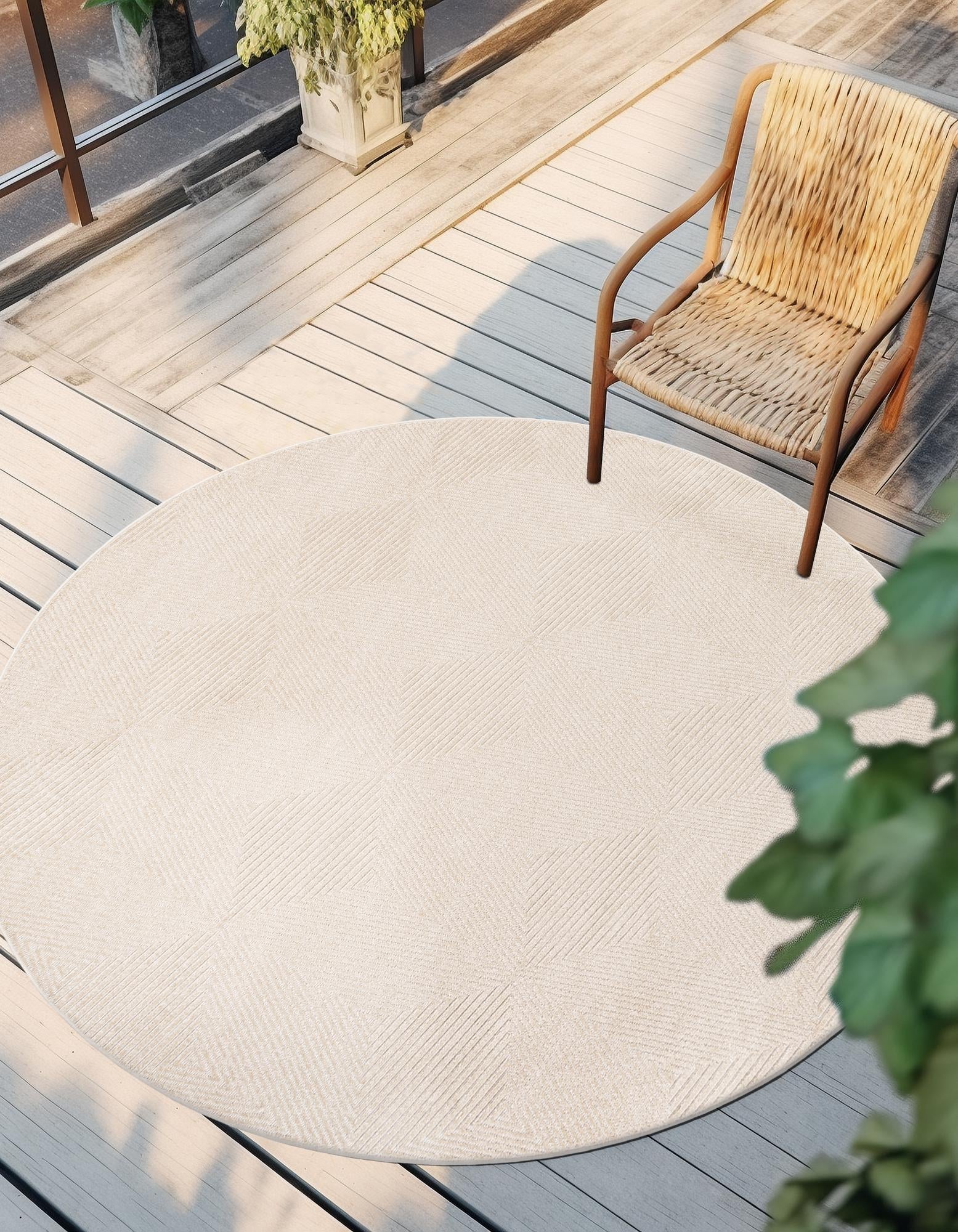Beige 5' x 5' Sabrina Soto Indoor / Outdoor Round Rug | Rugs.com