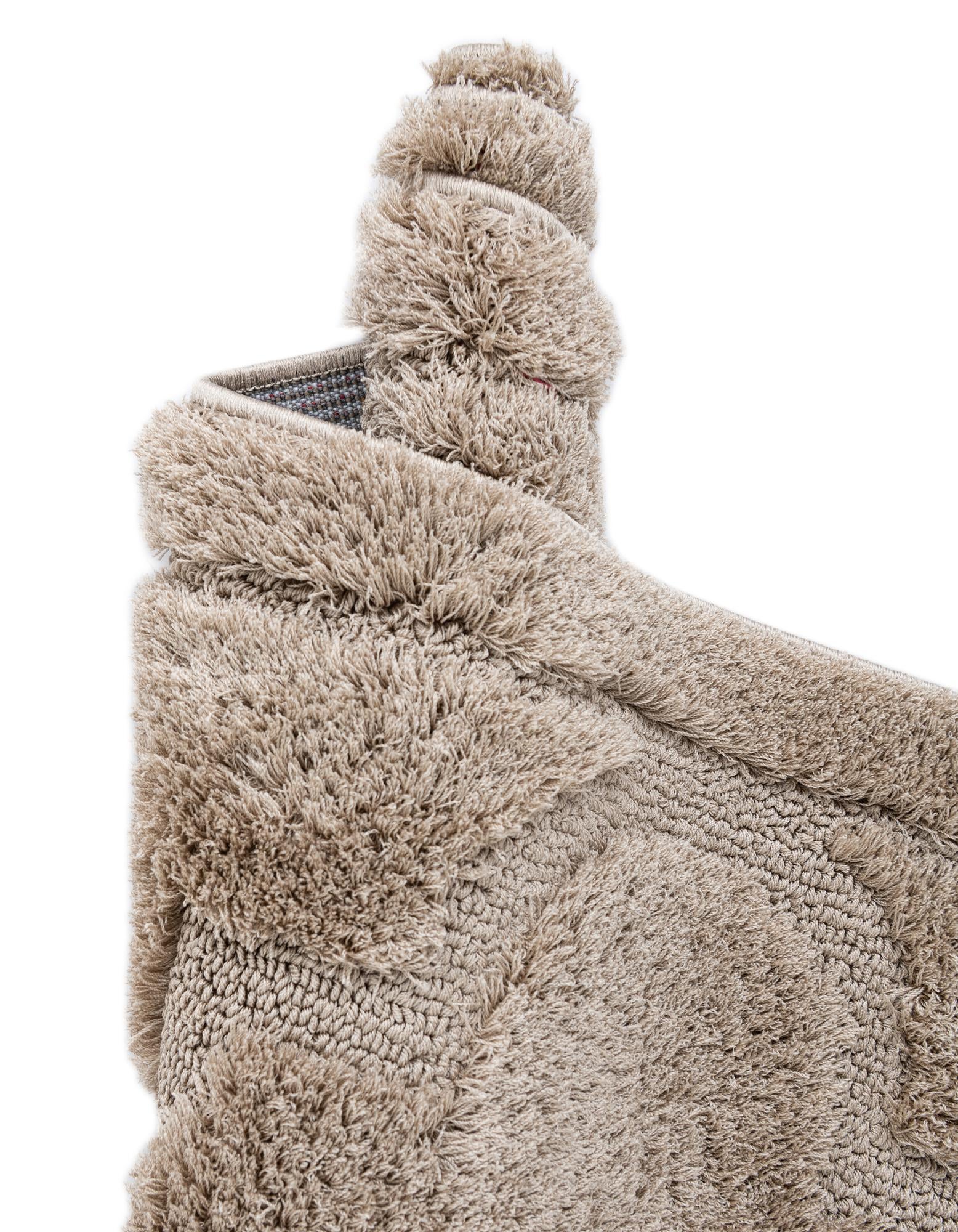 Beige 2' 7 x 10' Lattice Shag Runner Rug | Rugs.com