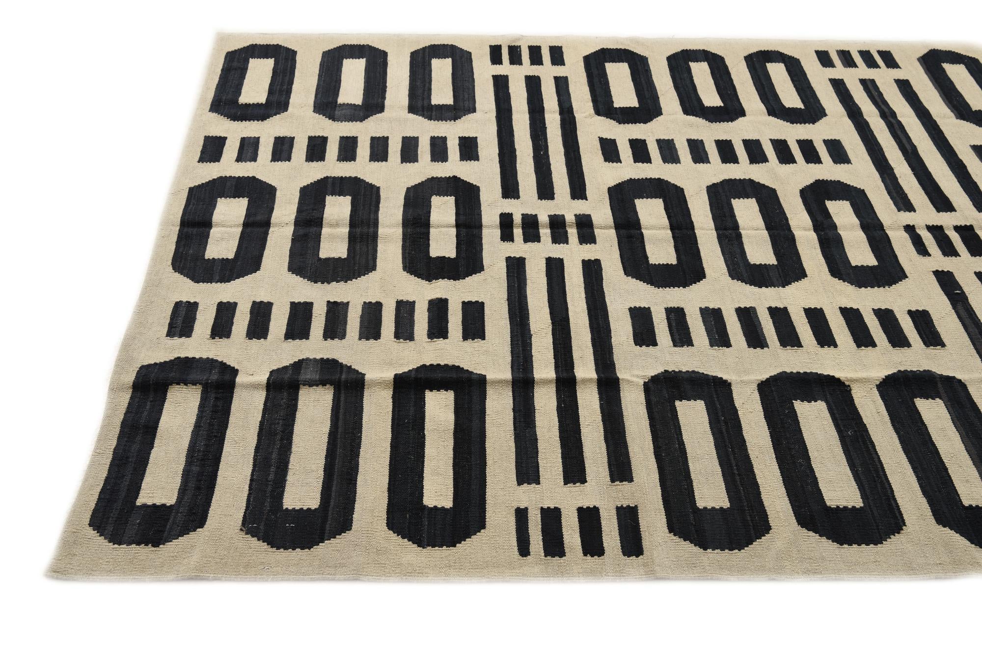 Black and White 5' 9 x 7' 10 Hand Woven Kilim Modern Wool Rug | Rugs.com
