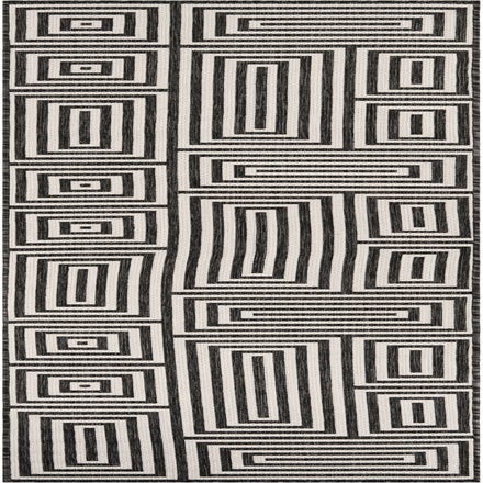 Black and White 2' 7 x 12' Modern Indoor / Outdoor Runner Rug | Rugs.com