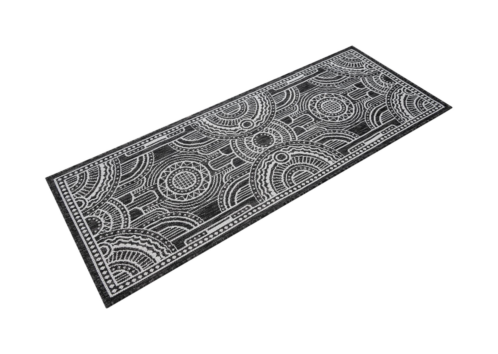 Black and White 2' x 5' 3 Traditional Indoor / Outdoor Runner Rug ...