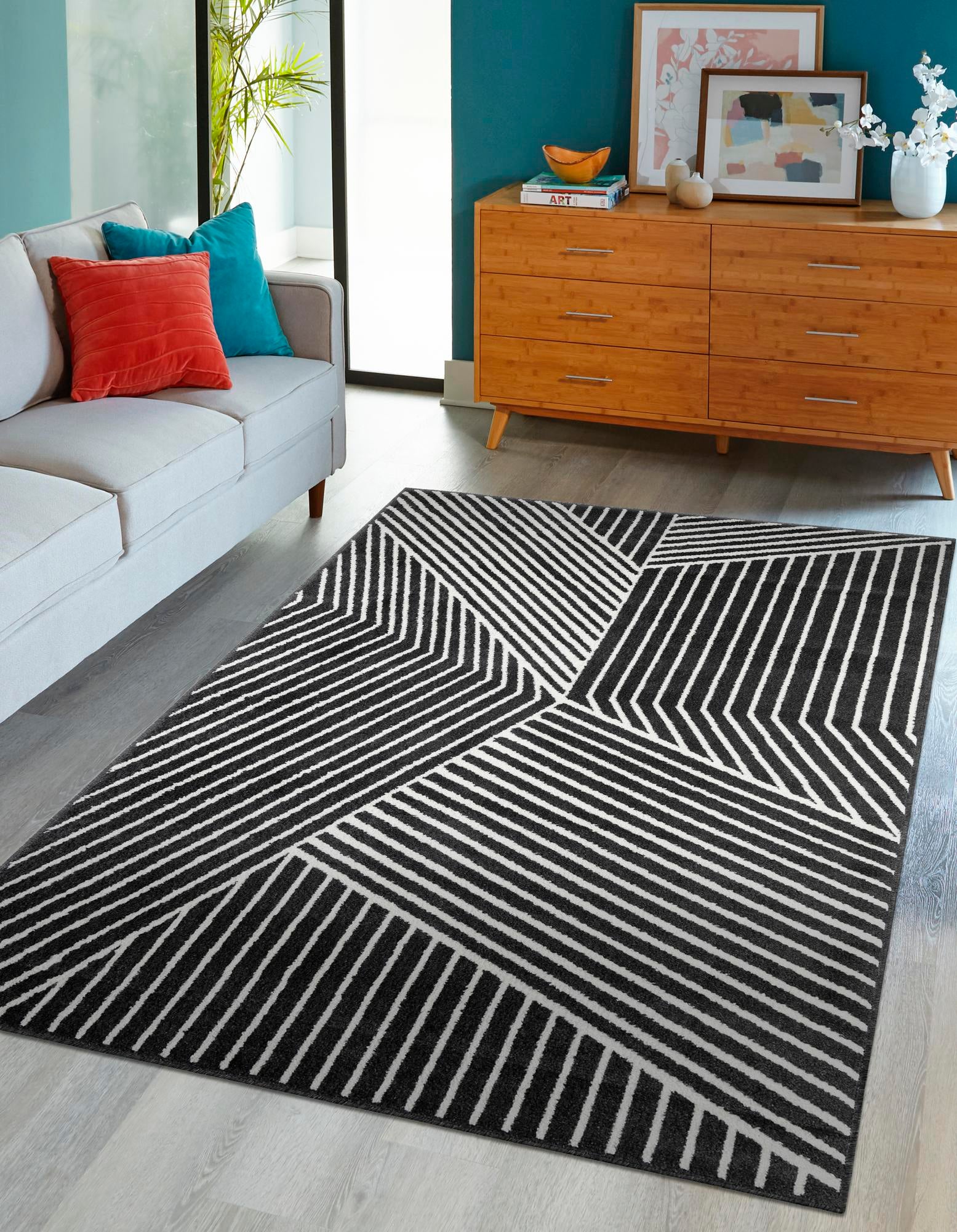 Black 4' x 6' Oslo Rug | Rugs.com
