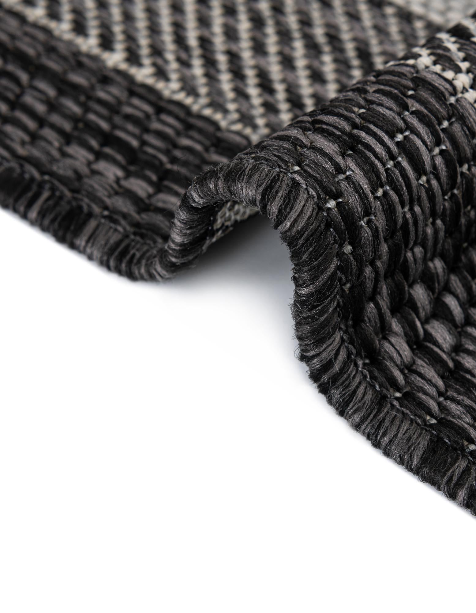 Black 7' x 10' Border Indoor / Outdoor Rug | Rugs.com