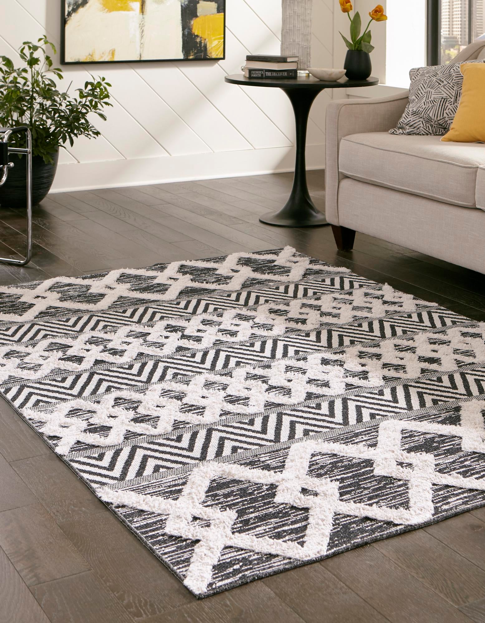 Black 2' 3 x 3' Sabrina Soto Casa Valencia Rug | Rugs.com