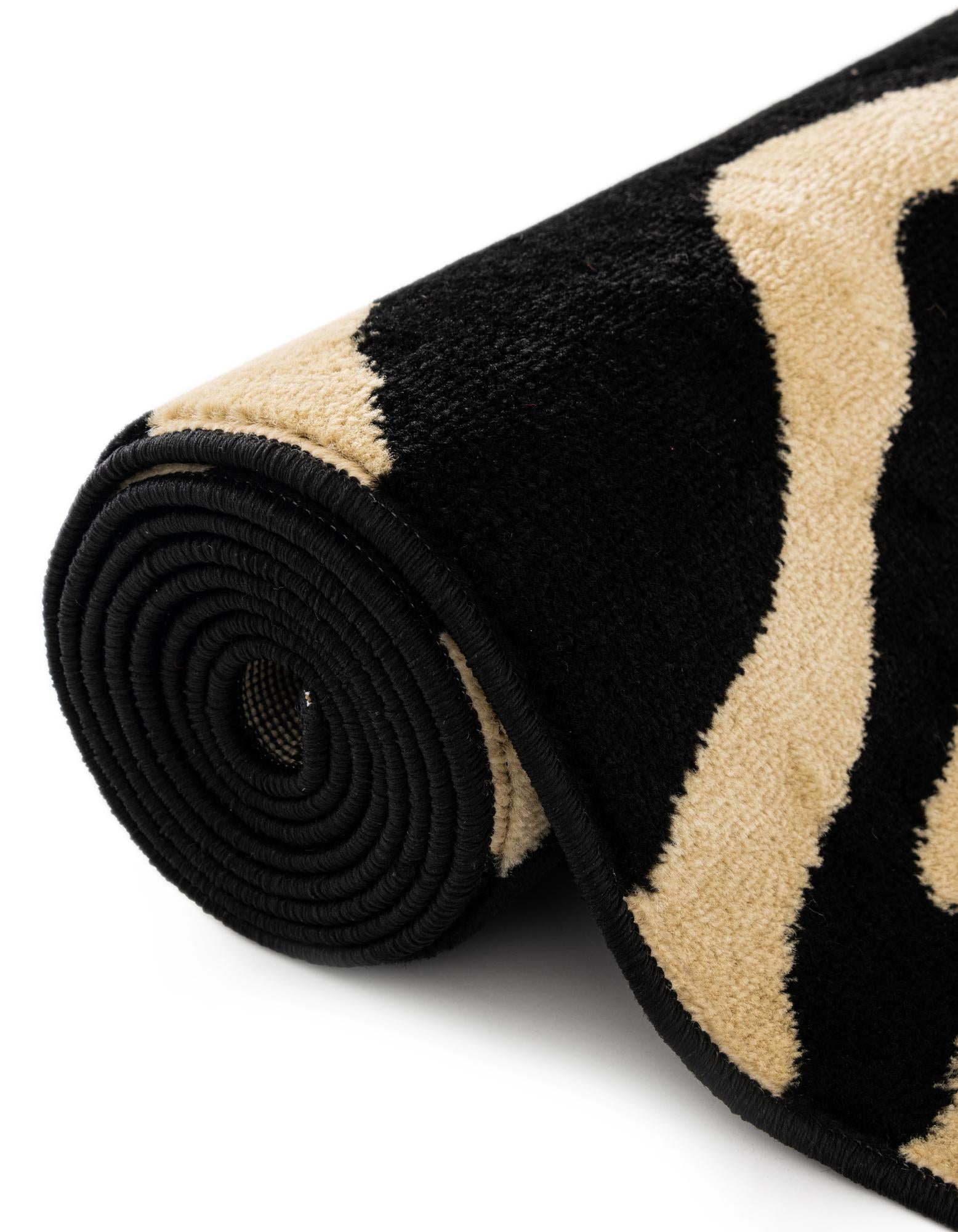 Black 9' x 12' Savannah Rug | Rugs.com