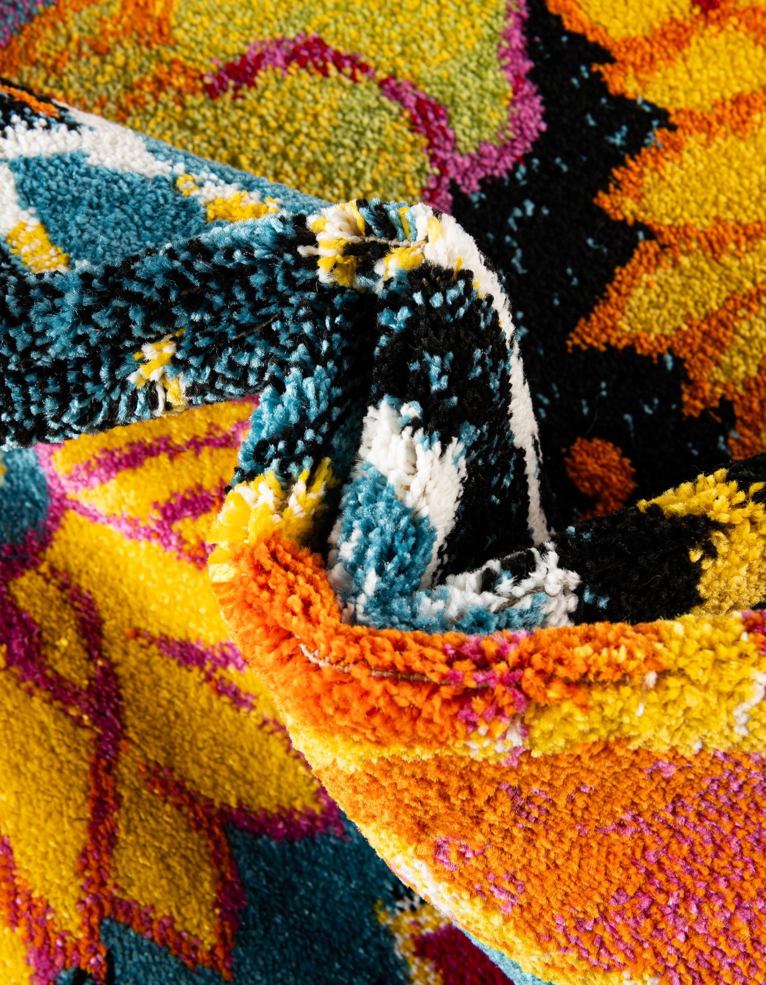 Black 3' 3 x 5' 3 Tuscany Rug | Rugs.com