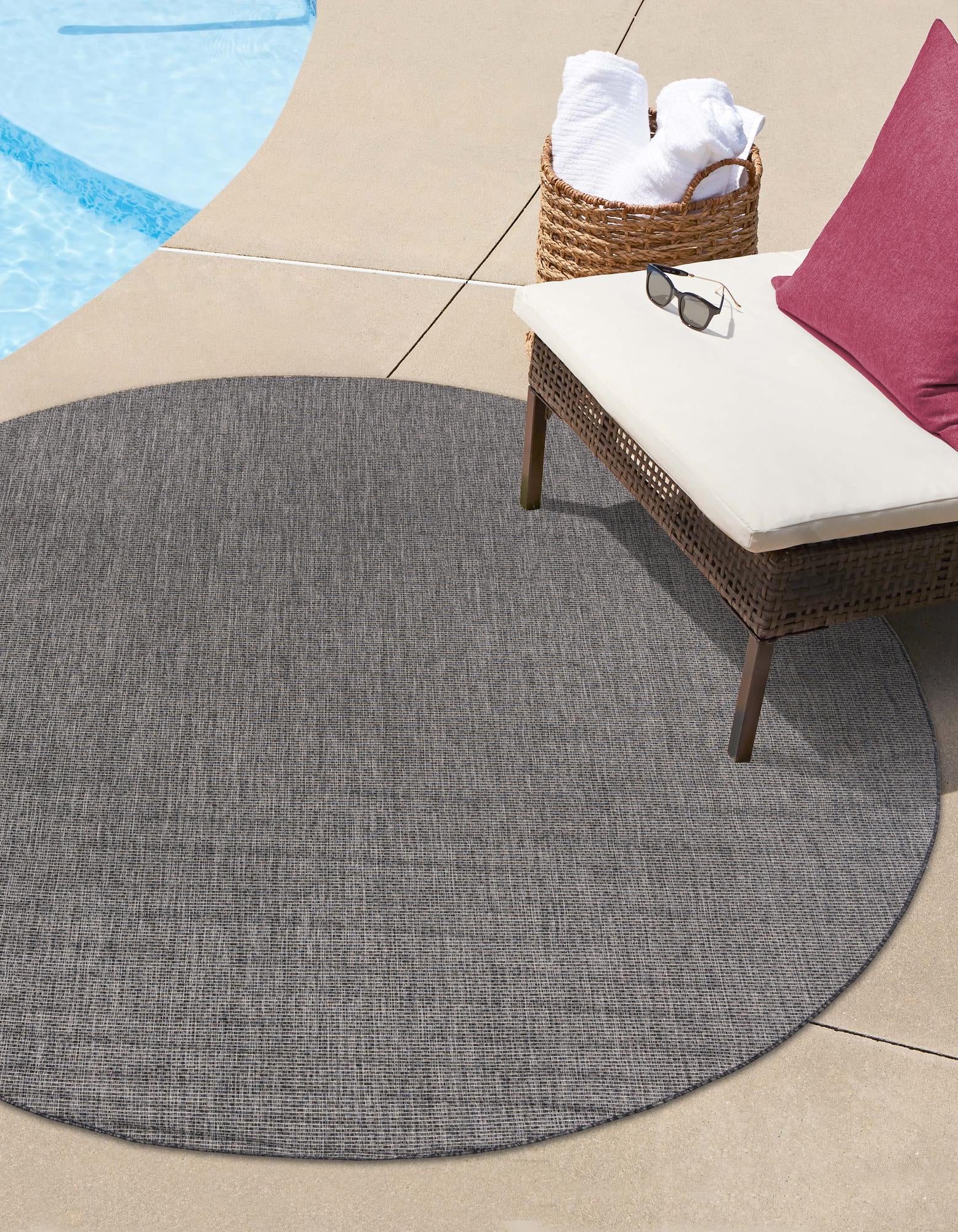Black 10' x 10' Solid Indoor / Outdoor Round Rug | Rugs.com