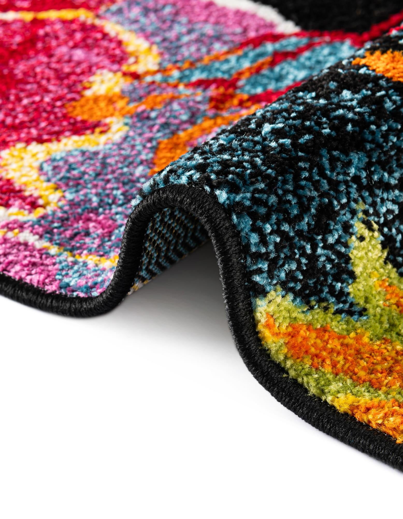 Black 3' 3 x 3' 3 Tuscany Round Rug | Rugs.com