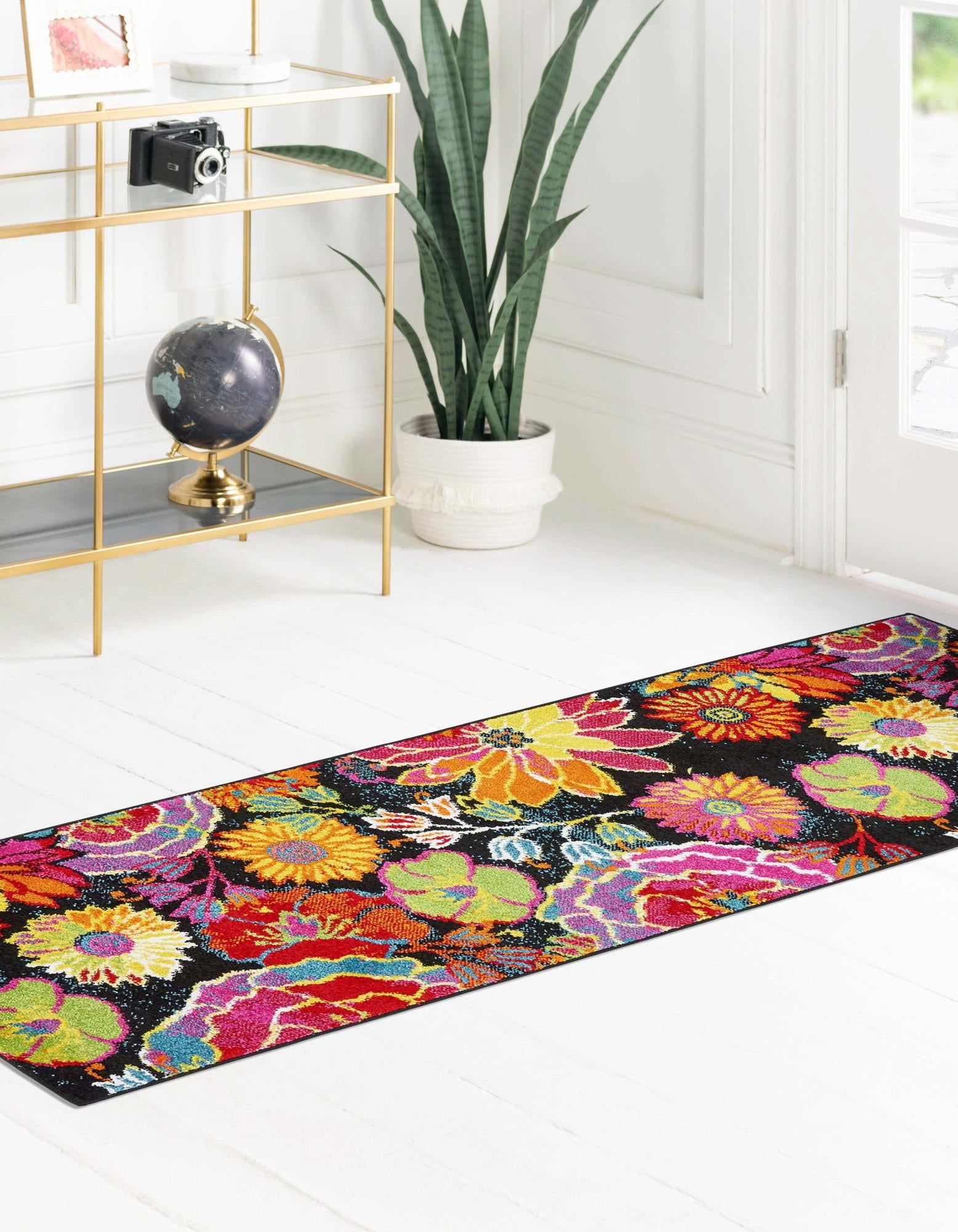 Black 2' 7 x 14' Tuscany Runner Rug | Rugs.com