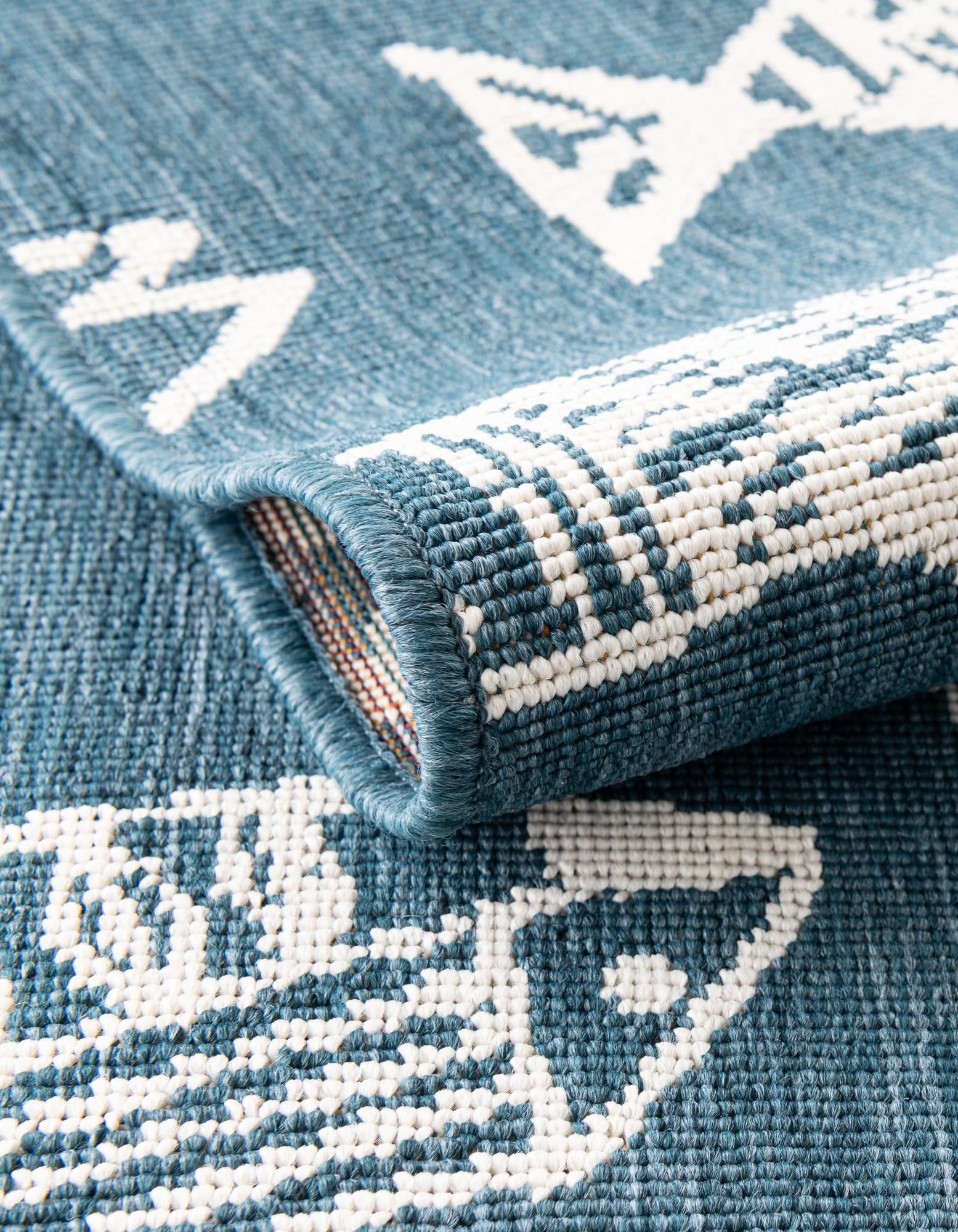 Blue 5' 3 x 8' Coastal Indoor / Outdoor Rug | Rugs.com