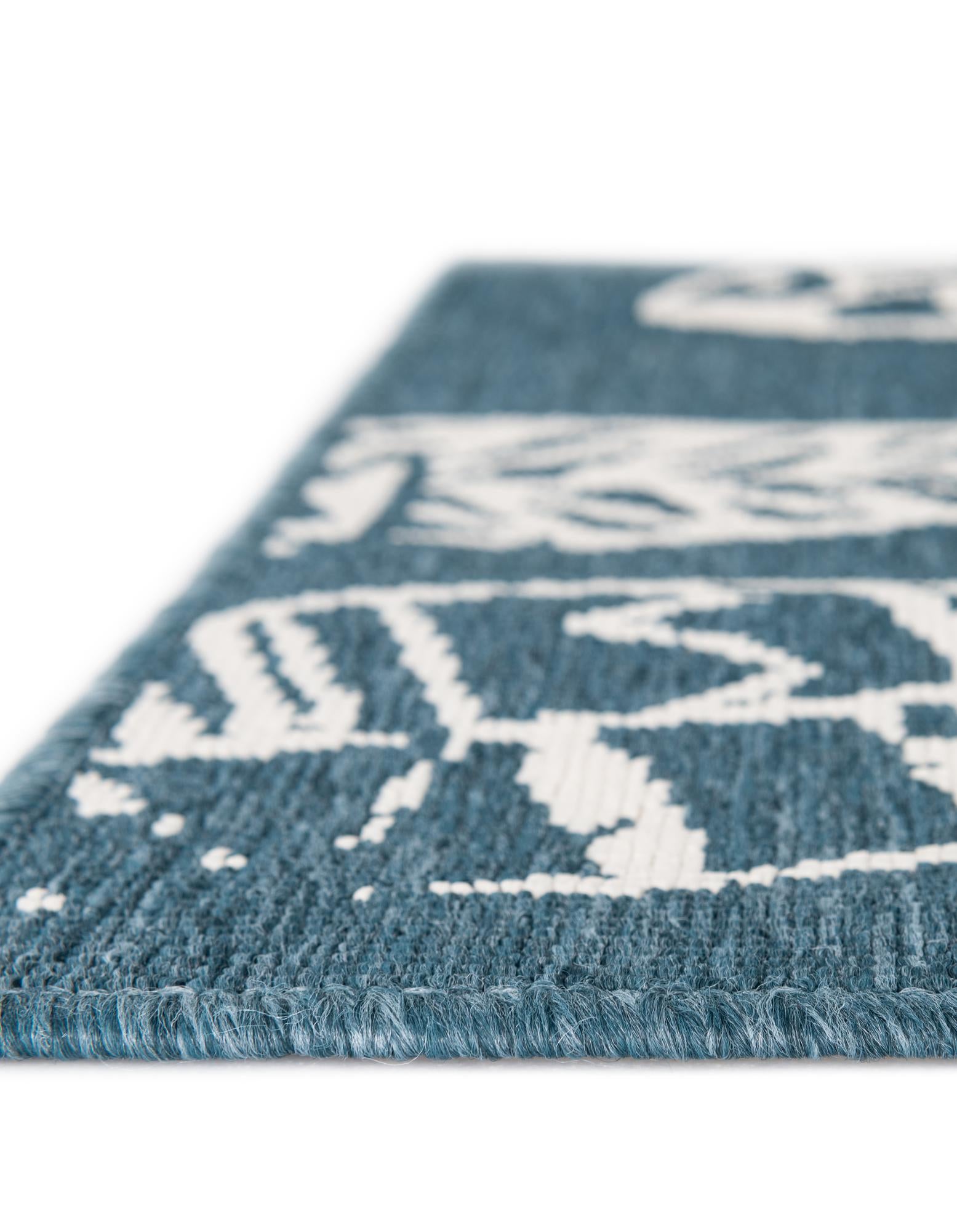 Blue 5' 3 x 8' Coastal Indoor / Outdoor Rug | Rugs.com