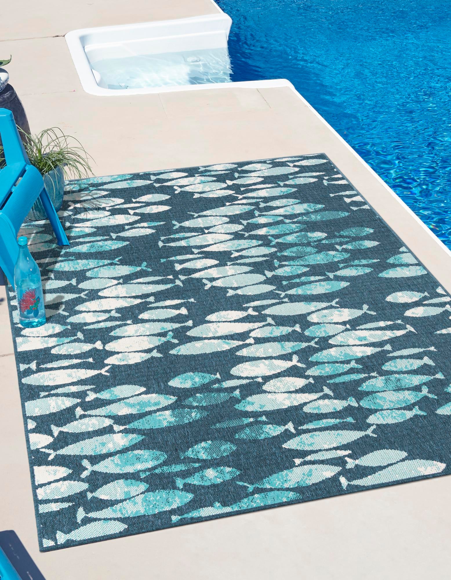 Blue 6' x 9' Coastal Indoor / Outdoor Rug | Rugs.com