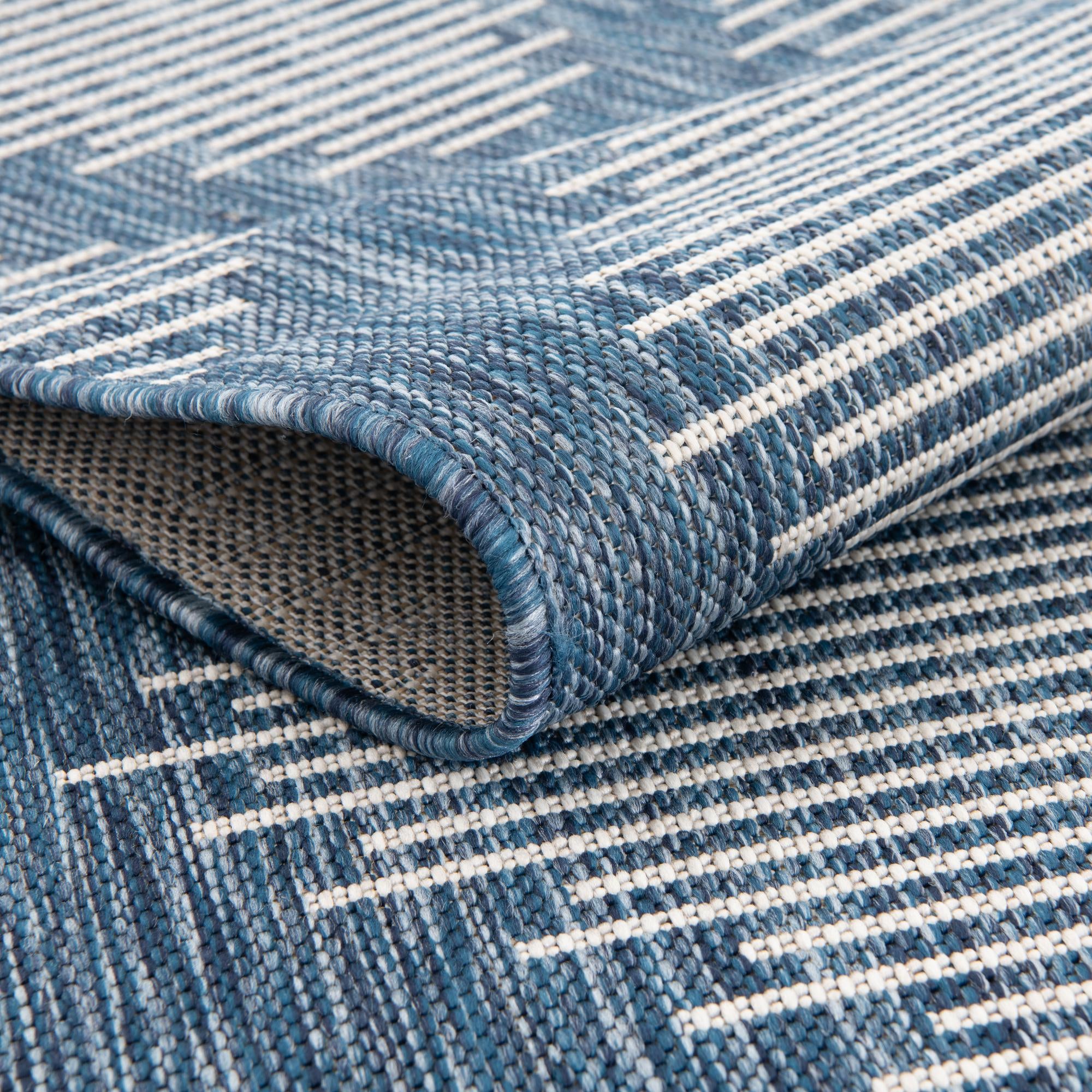 Blue 7' 10 x 10' Modern Indoor / Outdoor Rug | Rugs.com