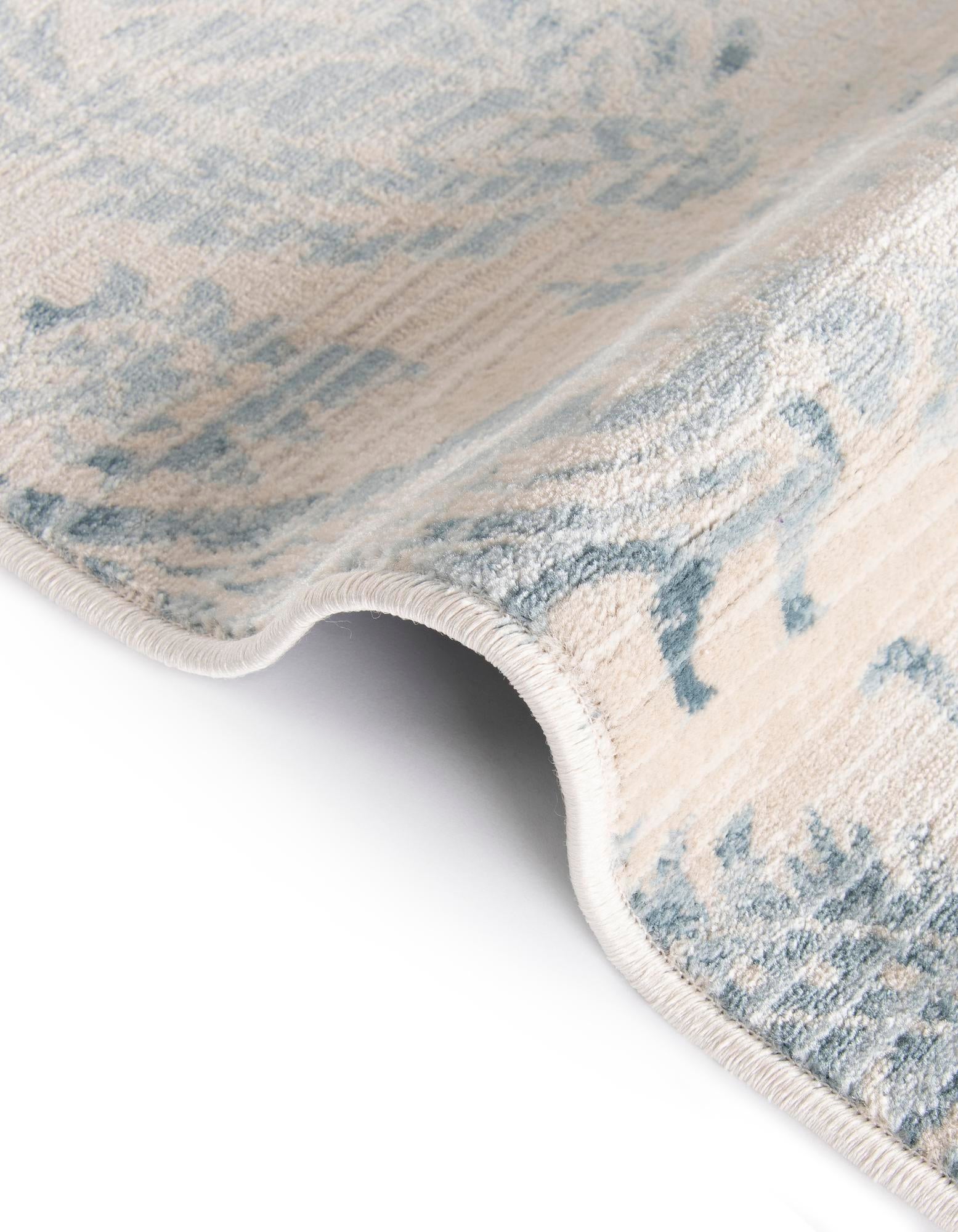 Blue 5' x 8' Victoria Rug | Rugs.com