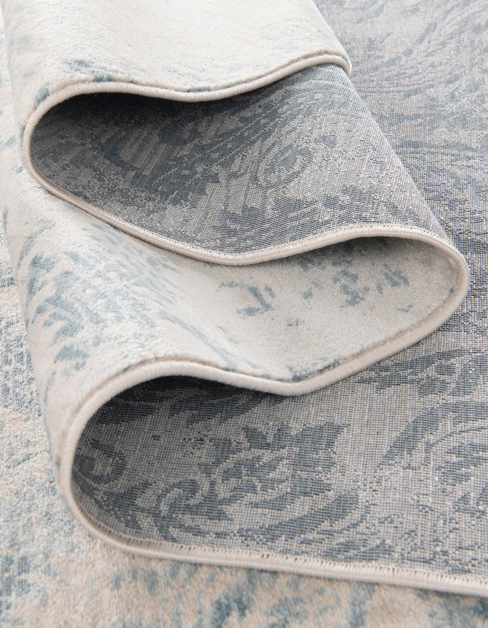 Blue 10' x 13' Victoria Rug | Rugs.com