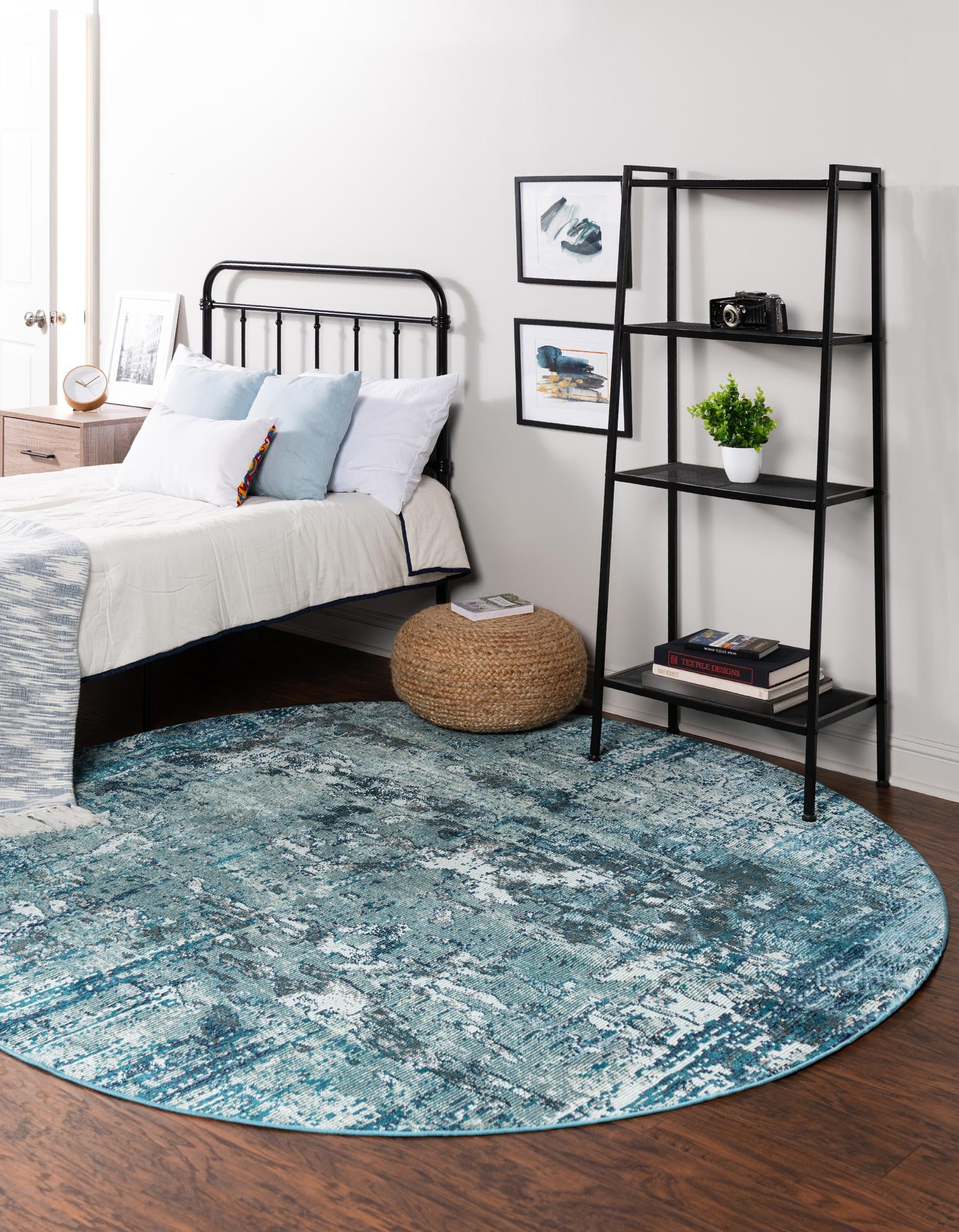 Blue 7' x 7' Starlight Round Rug | Rugs.com