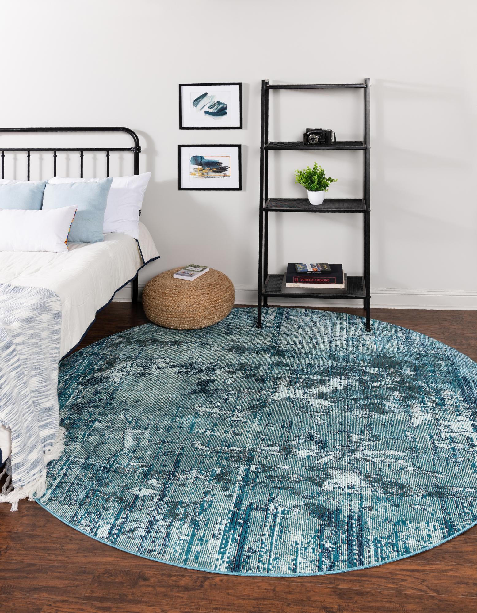 Blue 7' x 7' Starlight Round Rug | Rugs.com