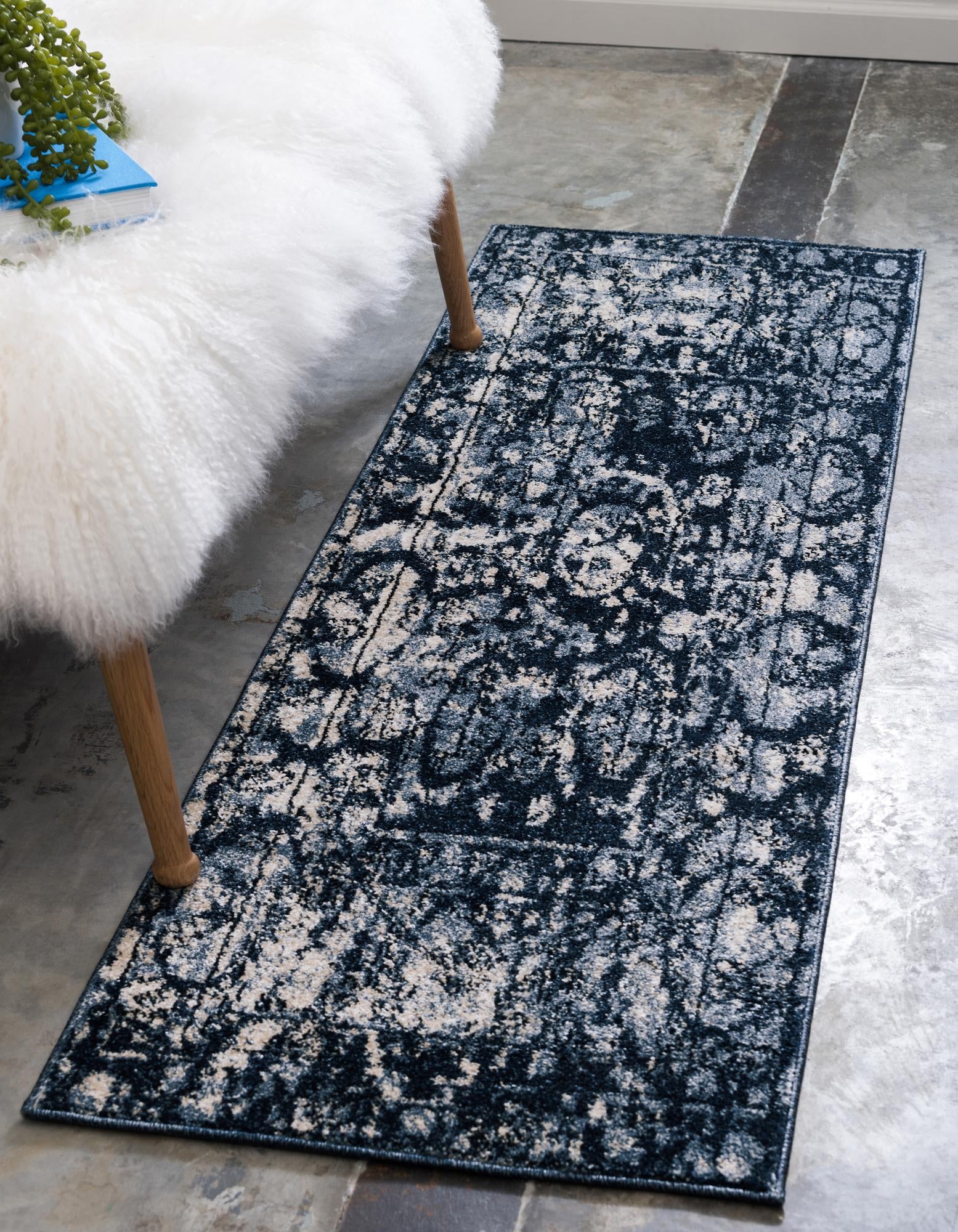 Dark Blue 2' 7 x 10' Hera Runner Rug | Rugs.com