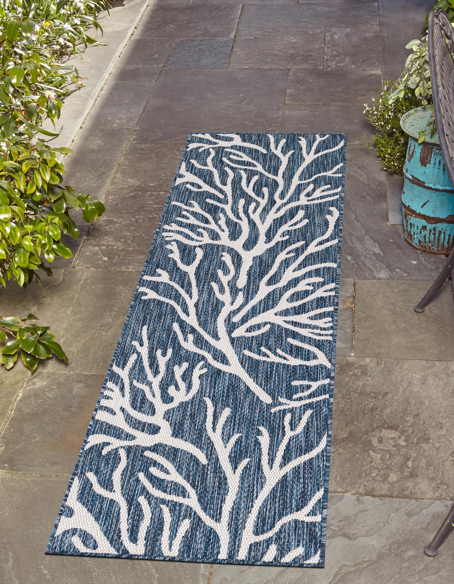 Blue 2' 7 x 12' Coastal Indoor / Outdoor Runner Rug | Rugs.com