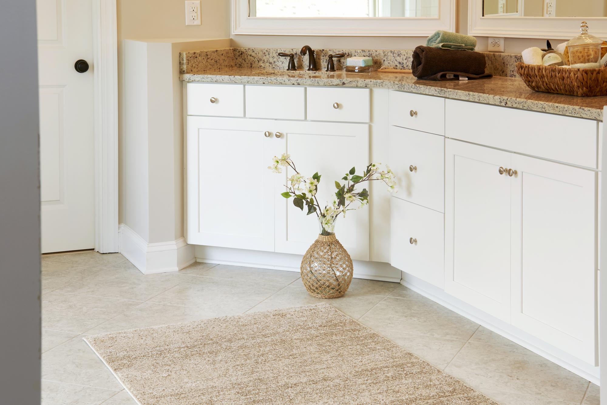 Bone Beige 2' x 6' Angelica Runner Rug | Rugs.com