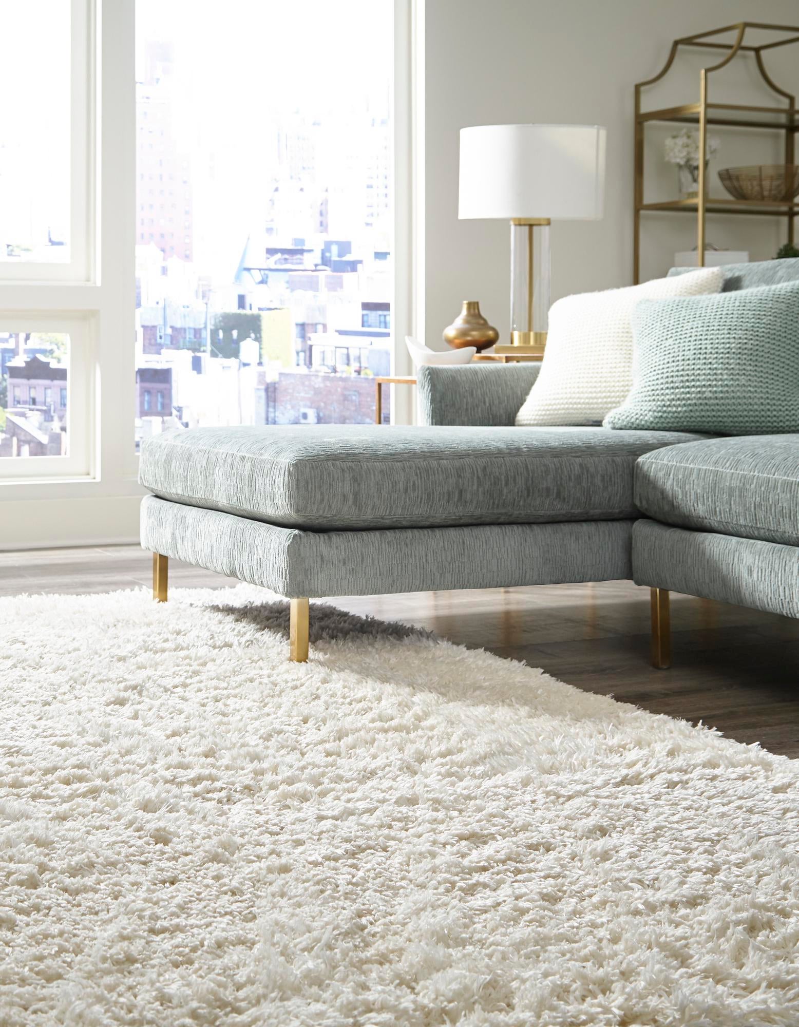Bone 2' x 3' Marilyn Monroe™ Shag Rug | Rugs.com