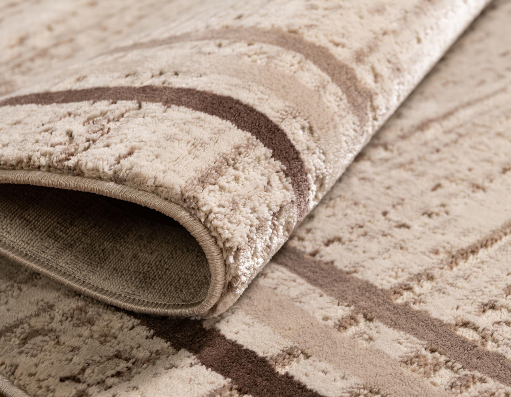 Brown 10' x 14' Oasis Rug | Rugs.com