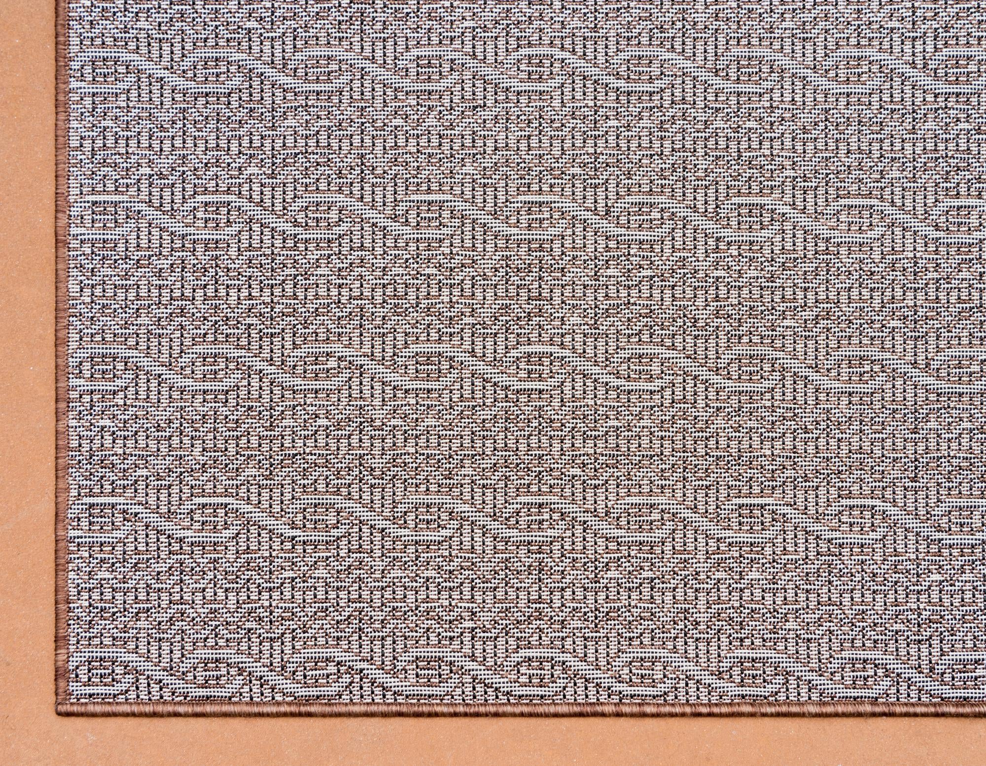Brown 7' x 10' Modern Indoor / Outdoor Rug | Rugs.com