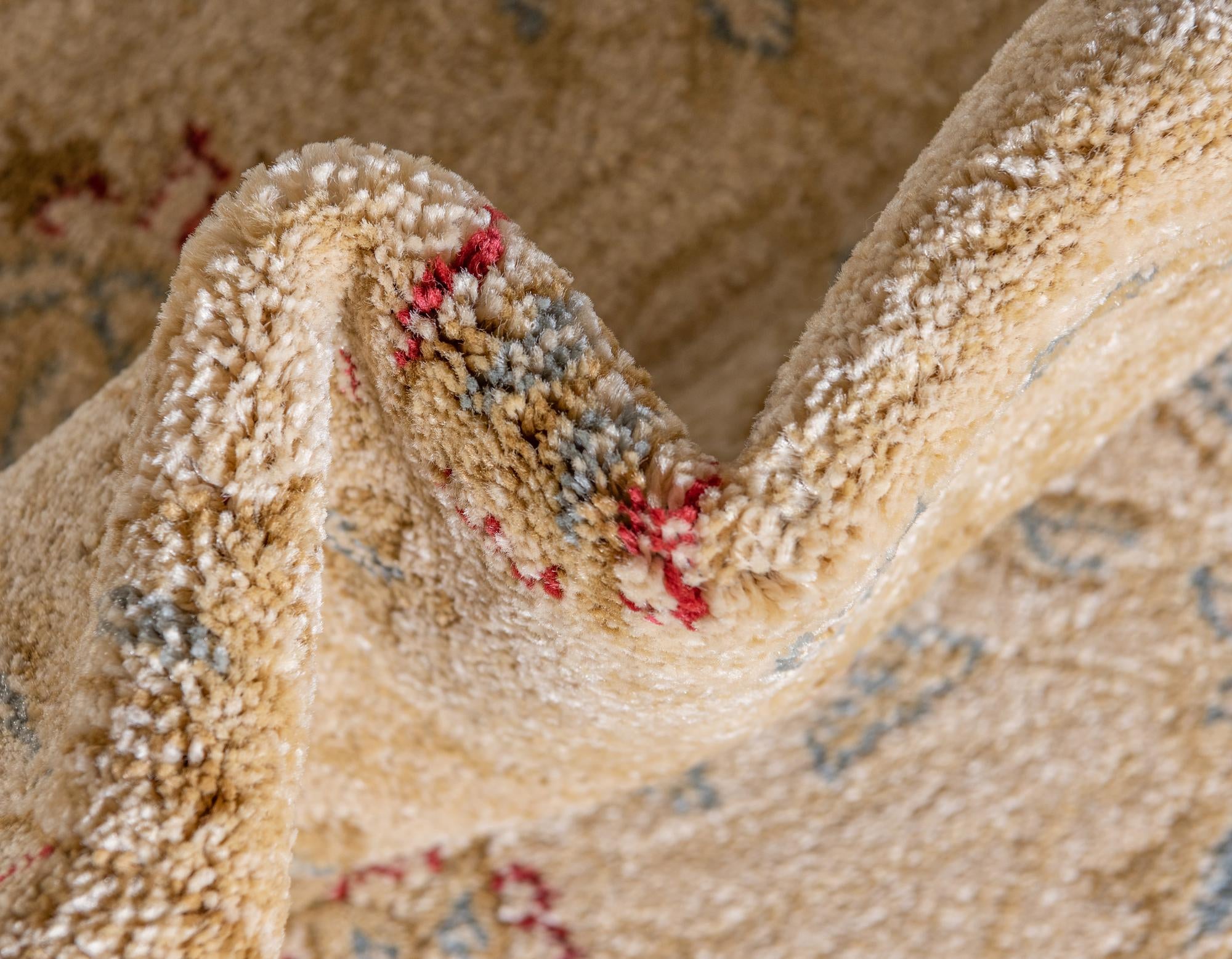 Champagne 3' 3 x 5' 3 Chelsea Rug | Rugs.com