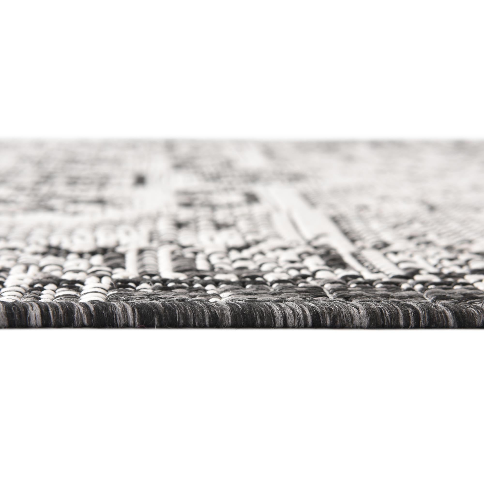 Charcoal Gray 2' x 7' 10 Aztec Indoor / Outdoor Runner Rug | Rugs.com