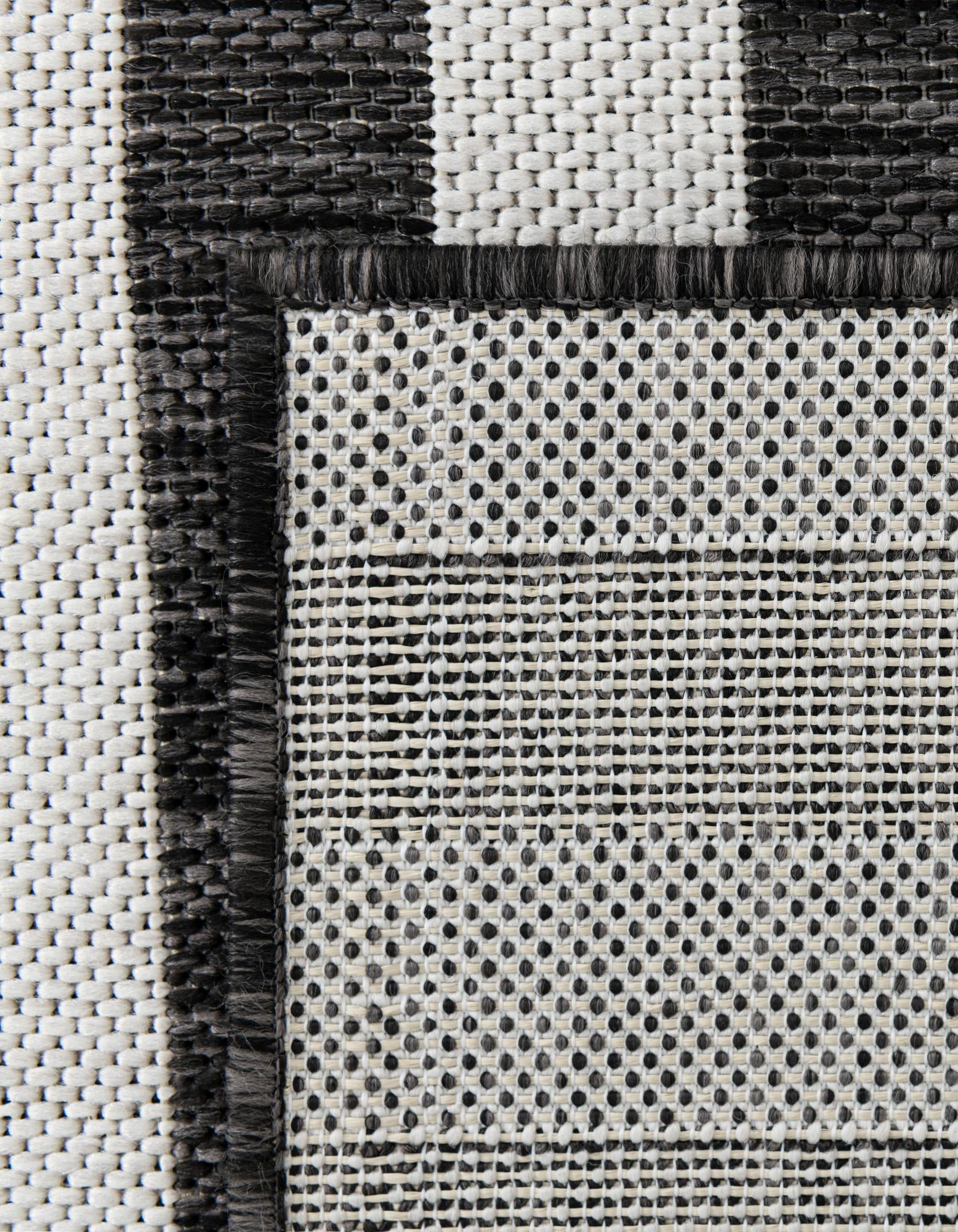 Charcoal 4' x 6' Ribbon Indoor / Outdoor Rug | Rugs.com