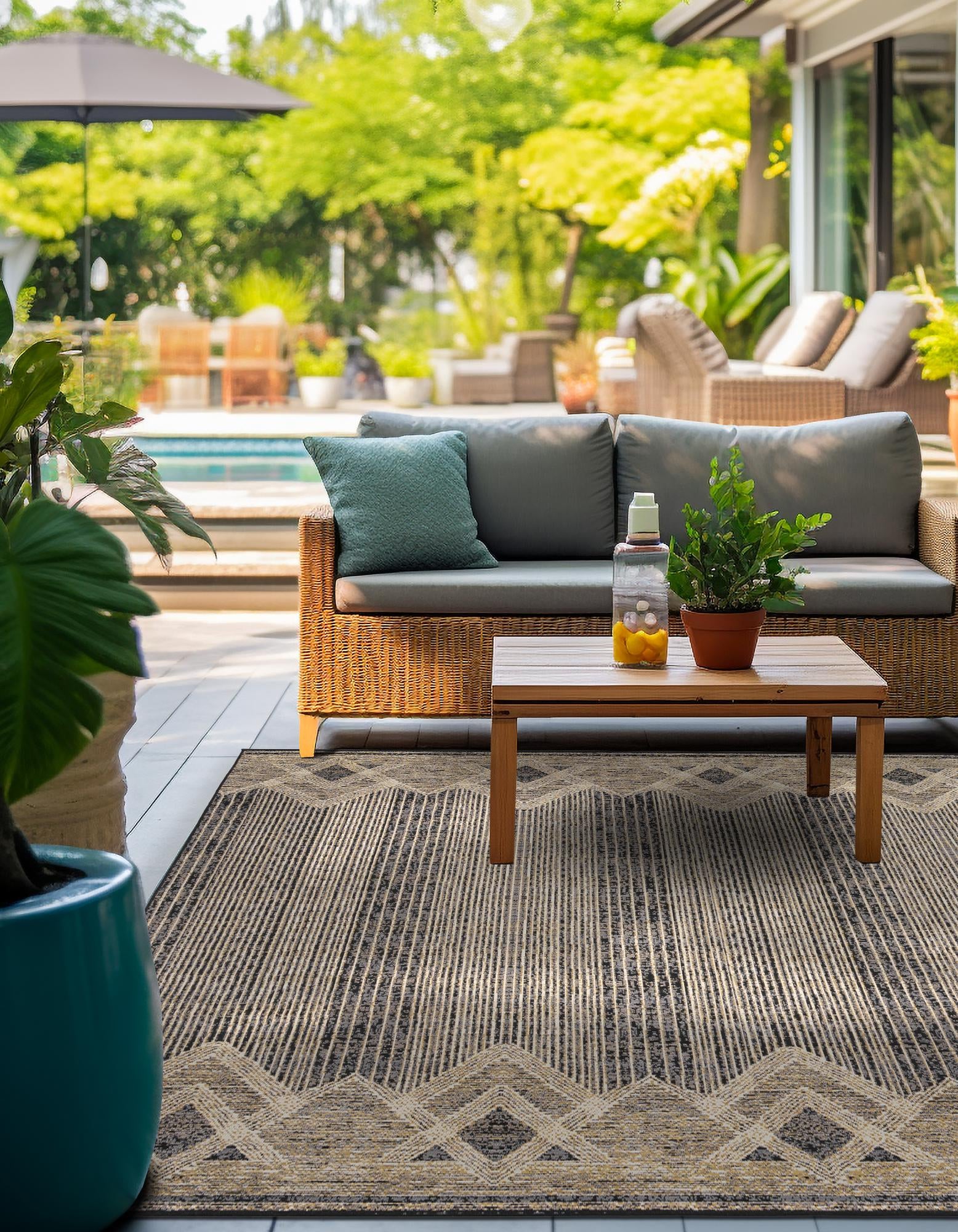 Charcoal 10' x 10' Modern Indoor / Outdoor Square Rug | Rugs.com