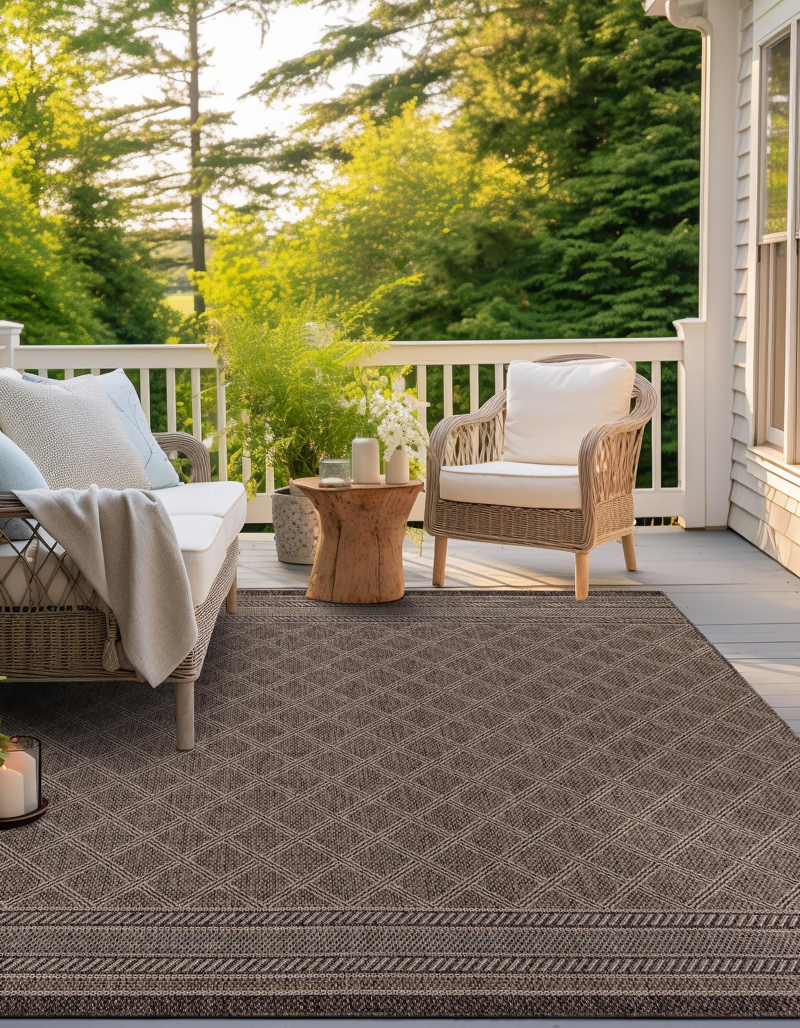 Chocolate Brown 5' 1 x 5' 1 Lattice Indoor / Outdoor Square Rug | Rugs.com