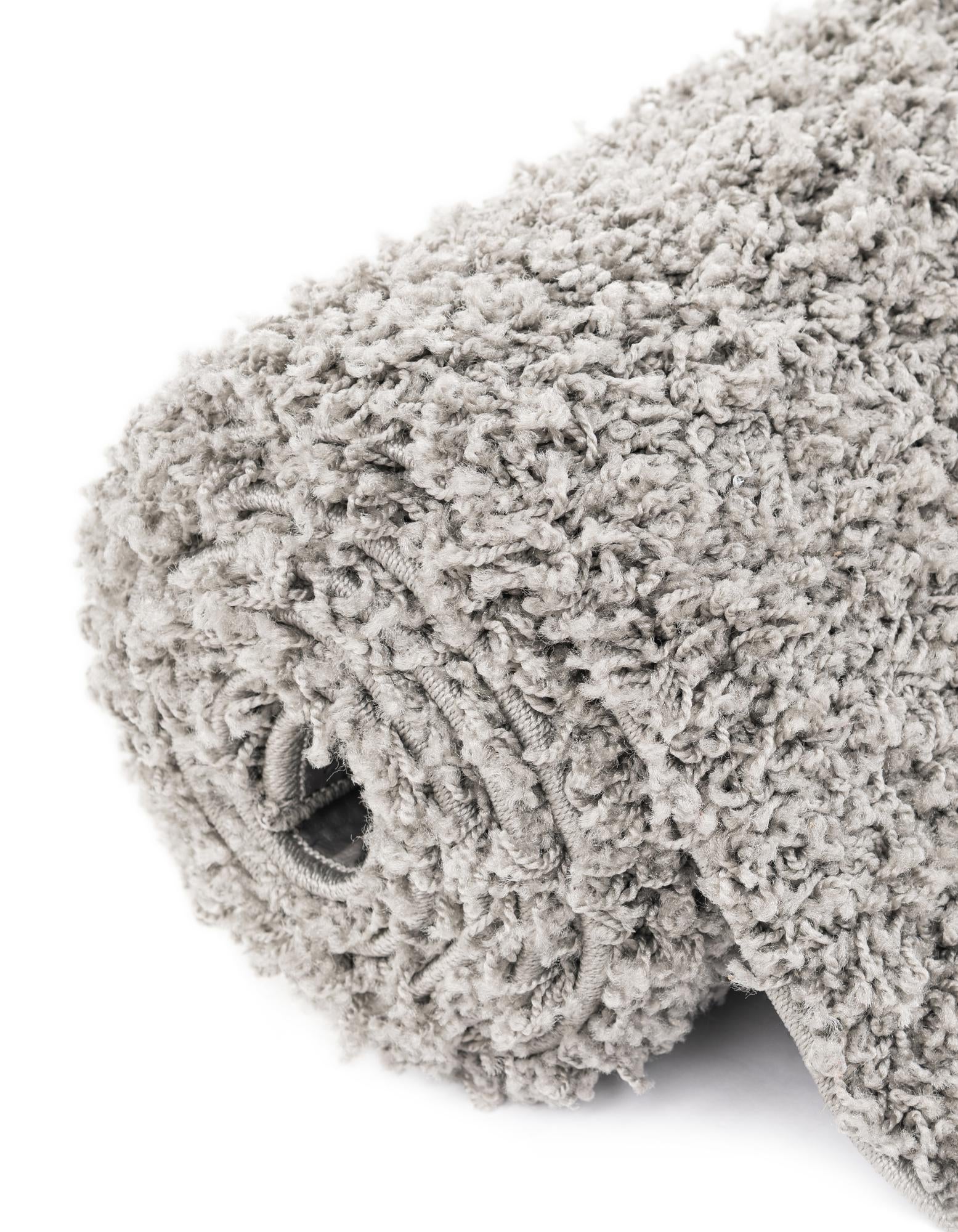Cloud Gray 5' 3 x 8' Solid Shag Rug | Rugs.com