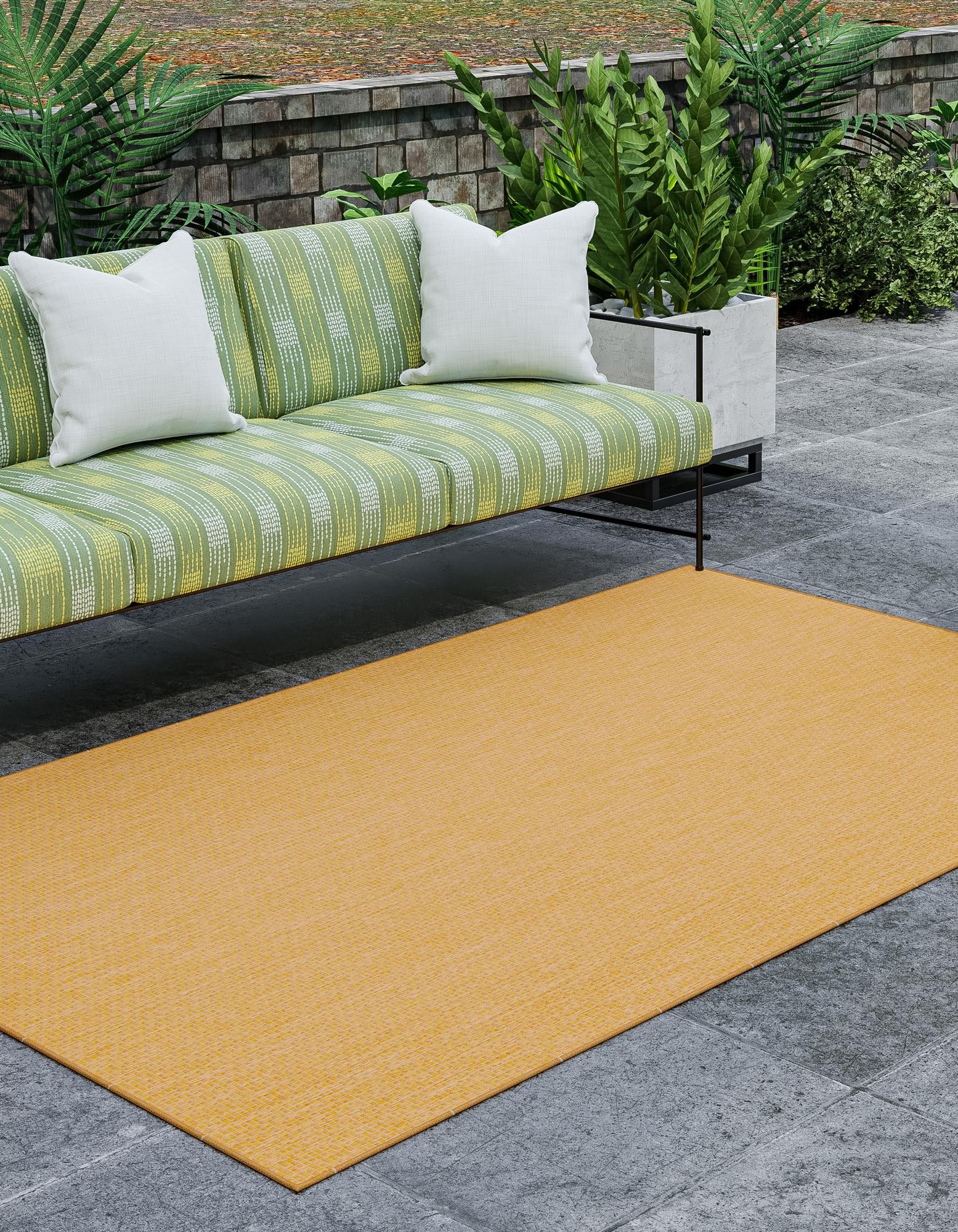 Corn Harvest Yellow 3' 3 x 5' 3 Solid Indoor / Outdoor Rug | Rugs.com