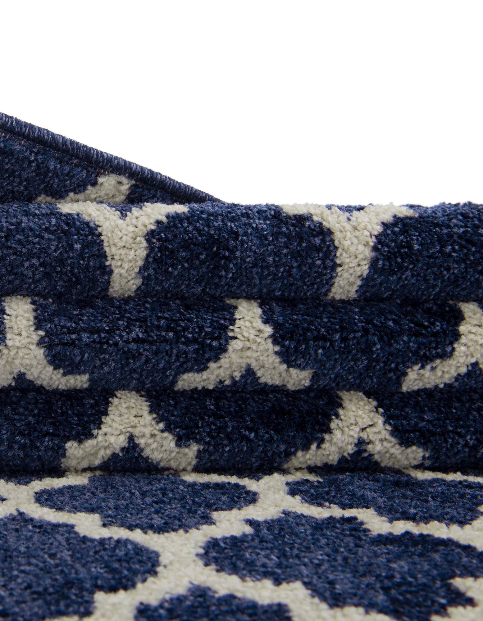 Dark Blue 4' x 6' Lattice Rug | Rugs.com