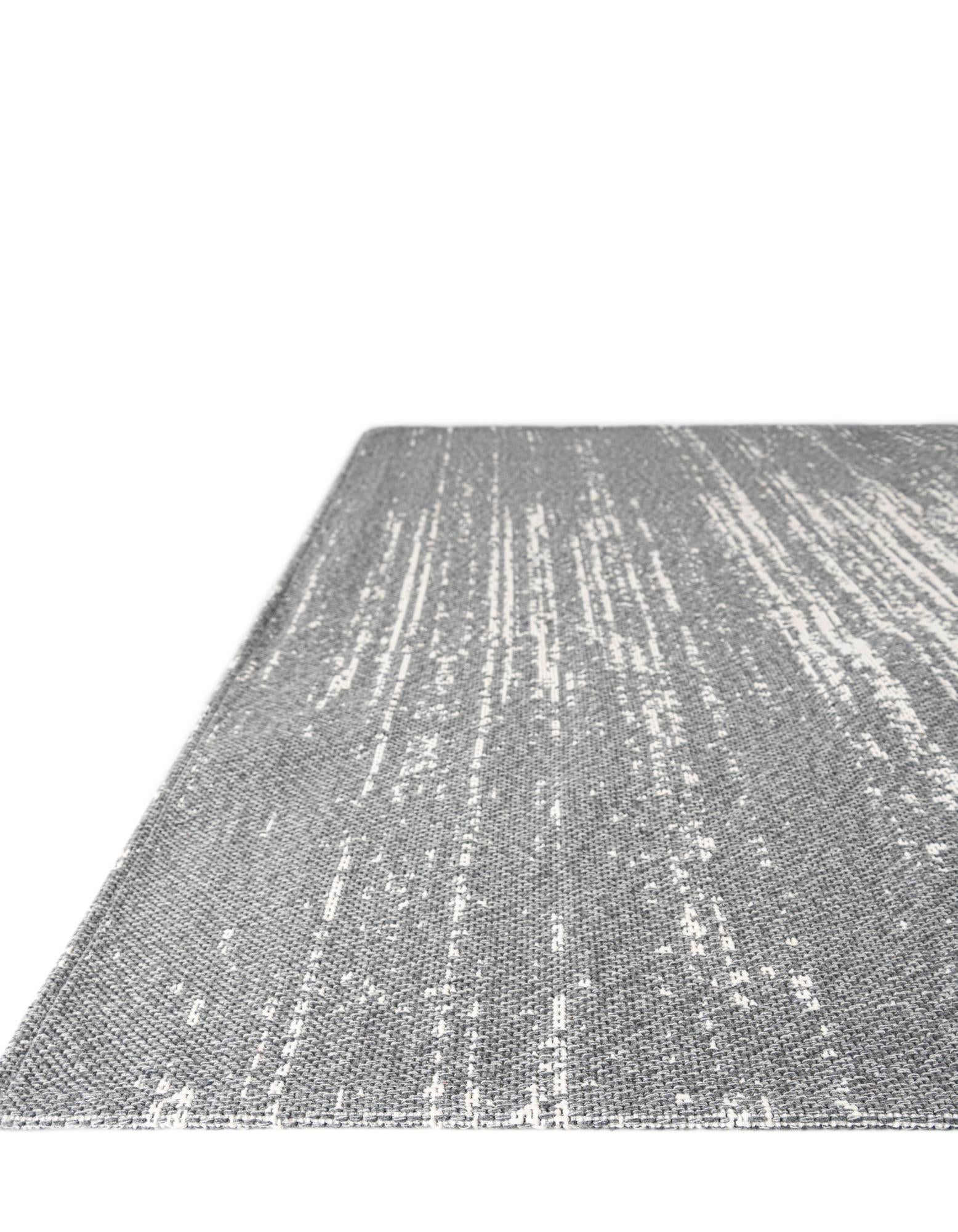 Dark Gray 5' x 7' 2 Georgia Rug | Rugs.com