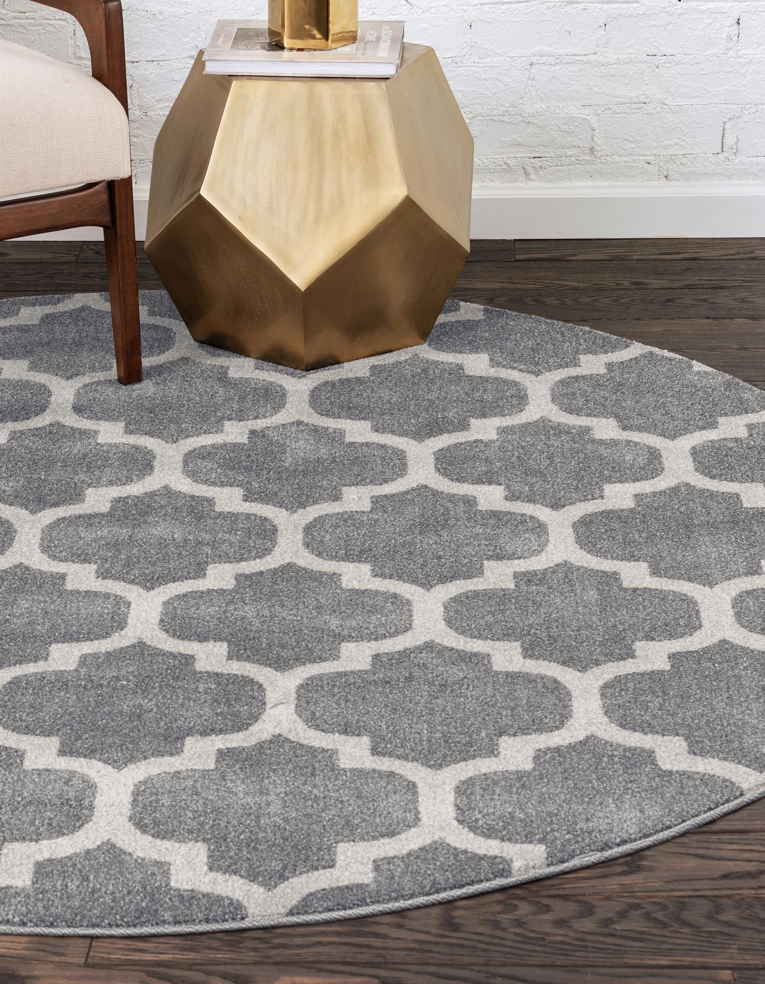 Dark Gray 3' 3 x 3' 3 Lattice Round Rug | Rugs.com