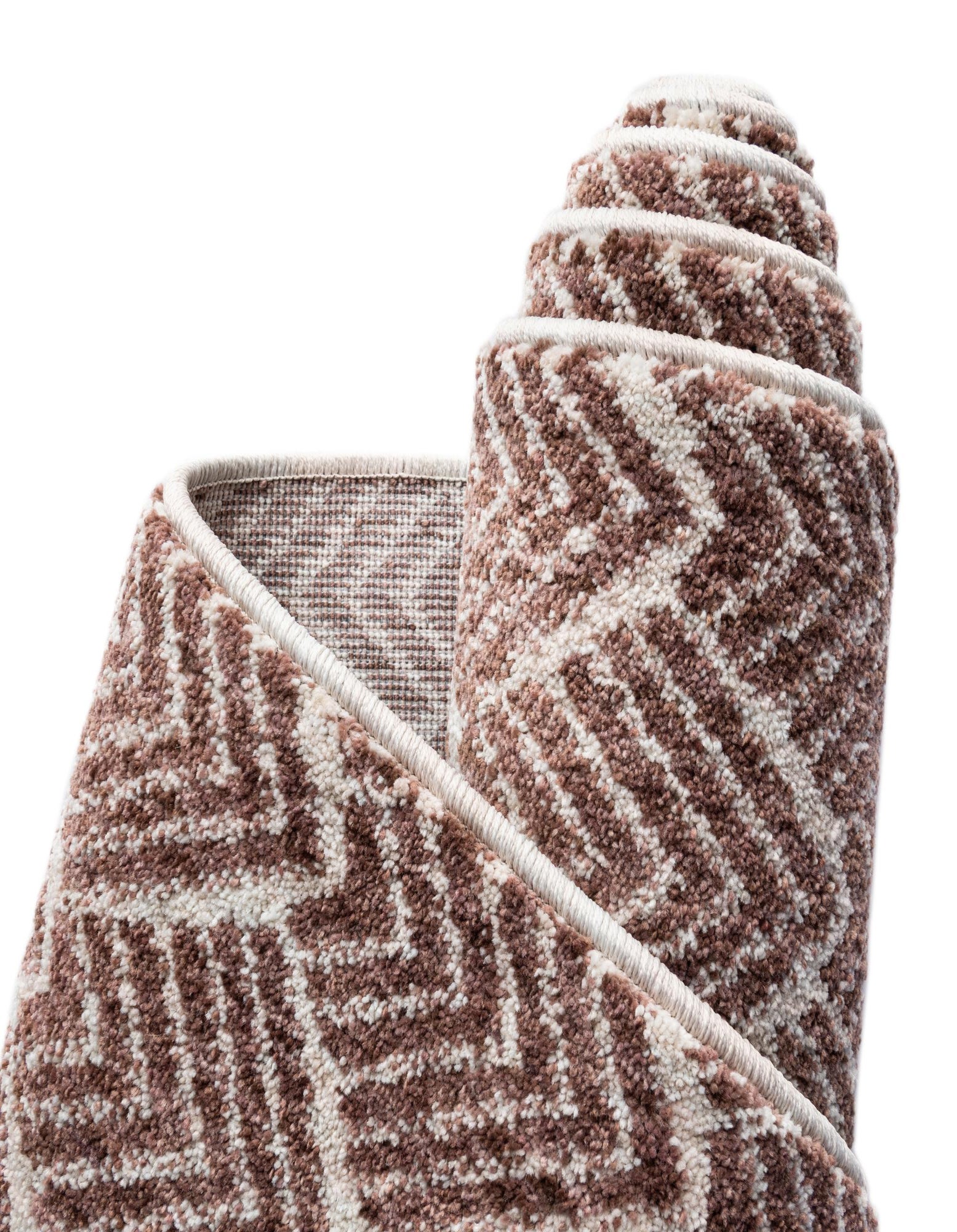 Dusty Rose 5' 3 x 8' Eco Trellis Rug | Rugs.com