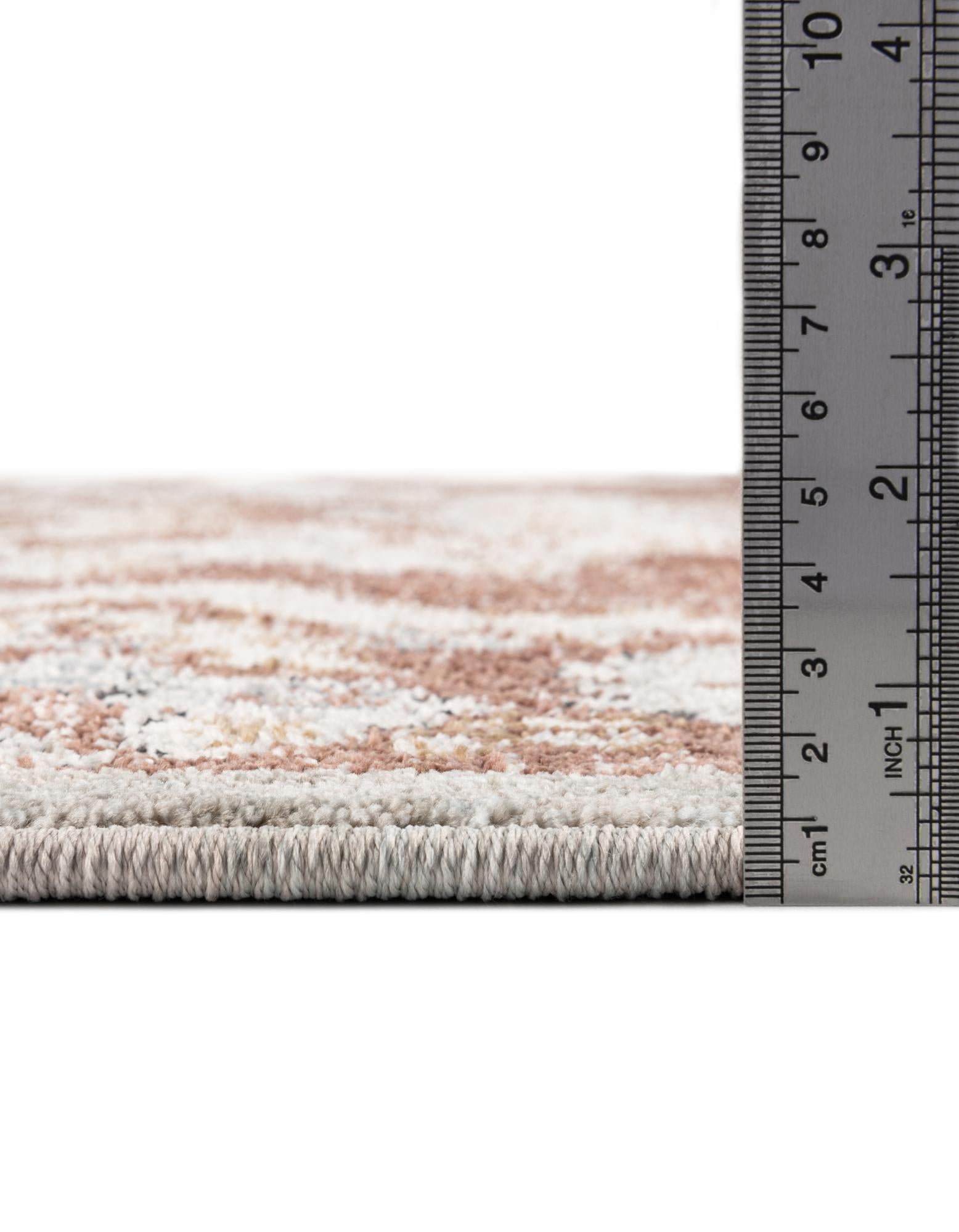 Dusty Rose 3' 3 x 3' 3 Eco Traditional Round Rug | Rugs.com