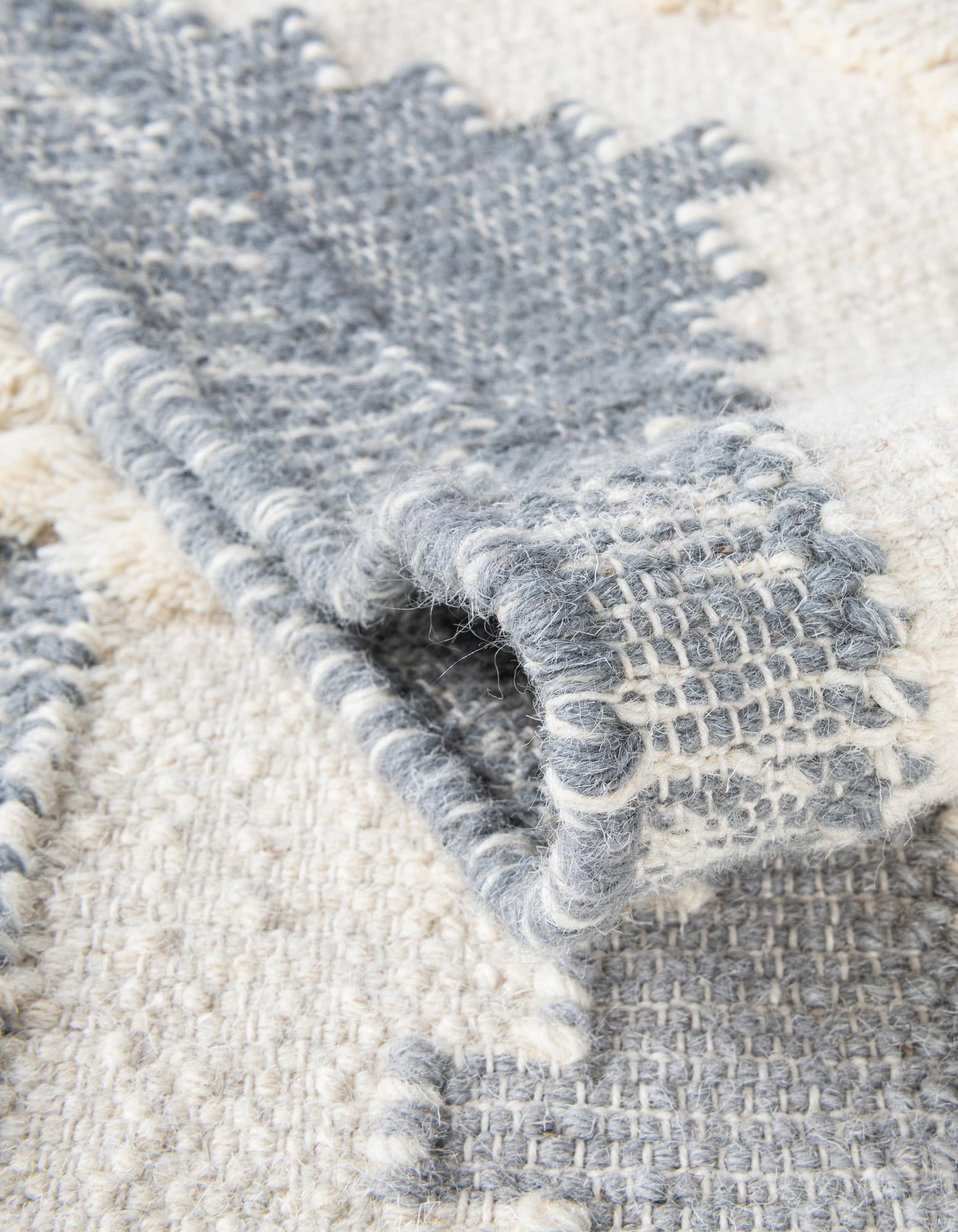 Gray and White 10' x 10' Hand Woven Arizona Wool Square Rug | Rugs.com