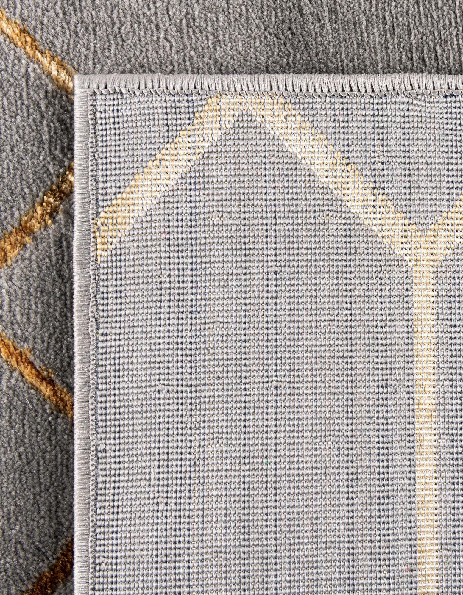 Gray Gold 2' x 3' Marilyn Monroe™ Glam Trellis Rug | Rugs.com