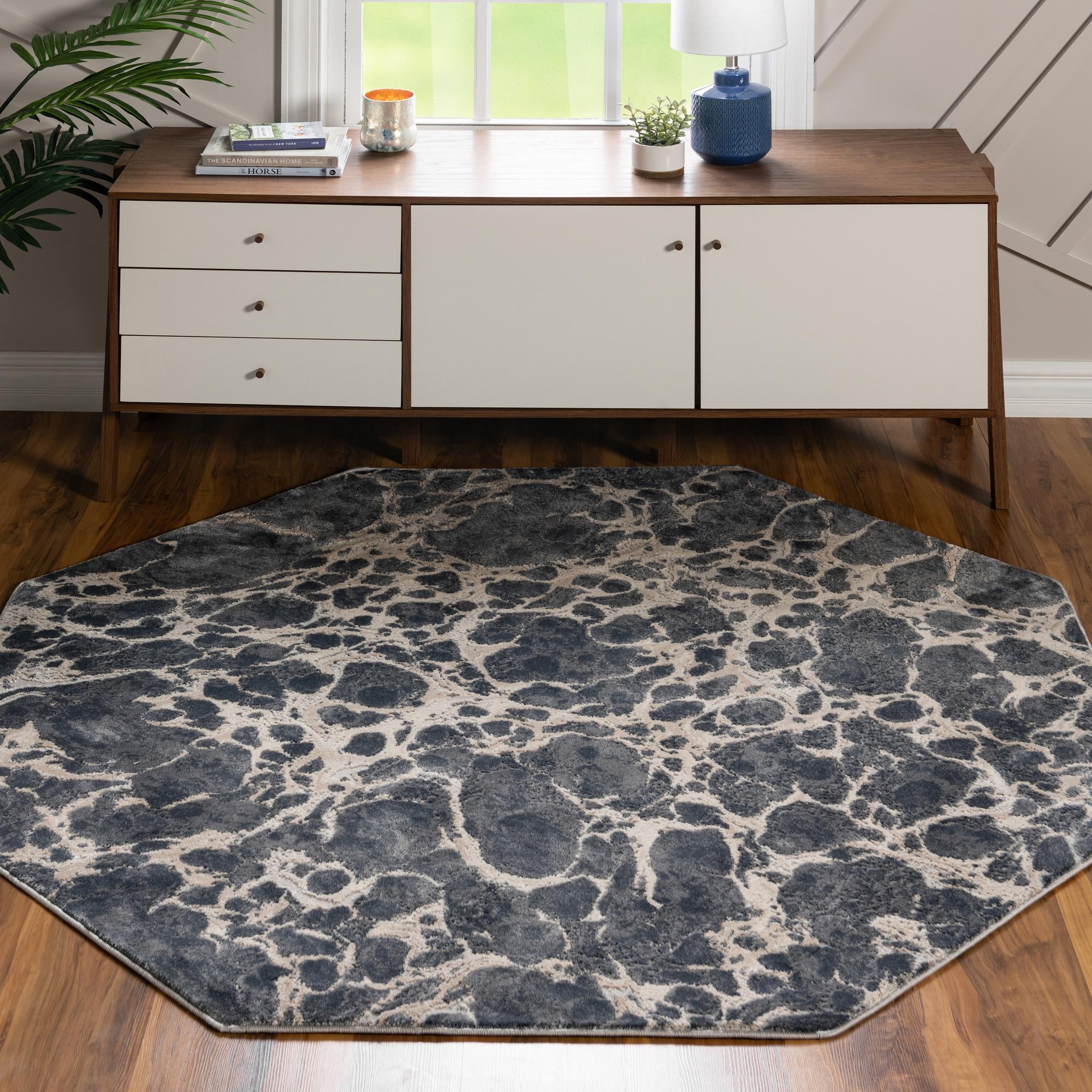 Gray 6' x 6' Oasis Octagon Rug | Rugs.com