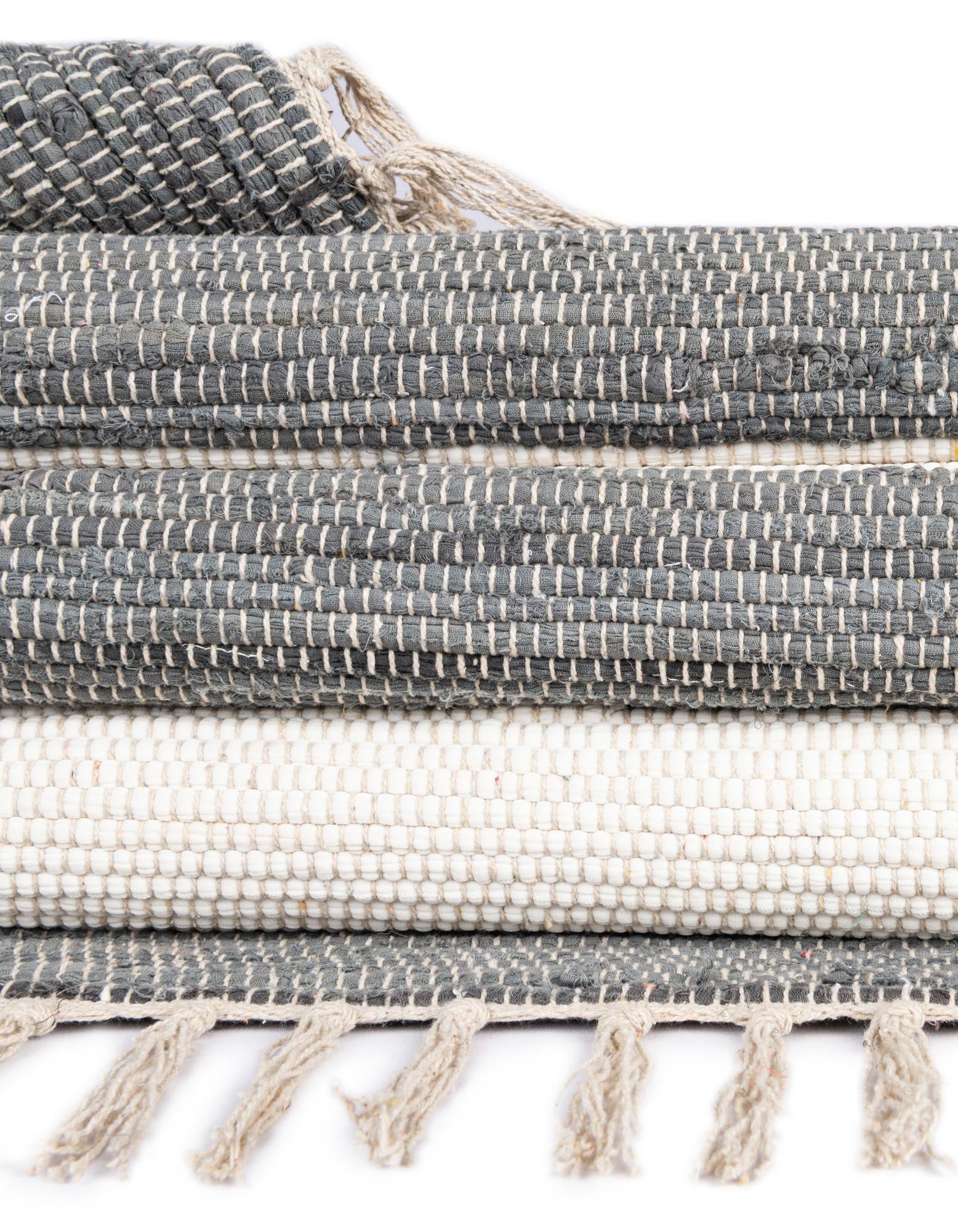 Gray 2' x 3' 1 Hand Woven Chindi Rag Rug | Rugs.com