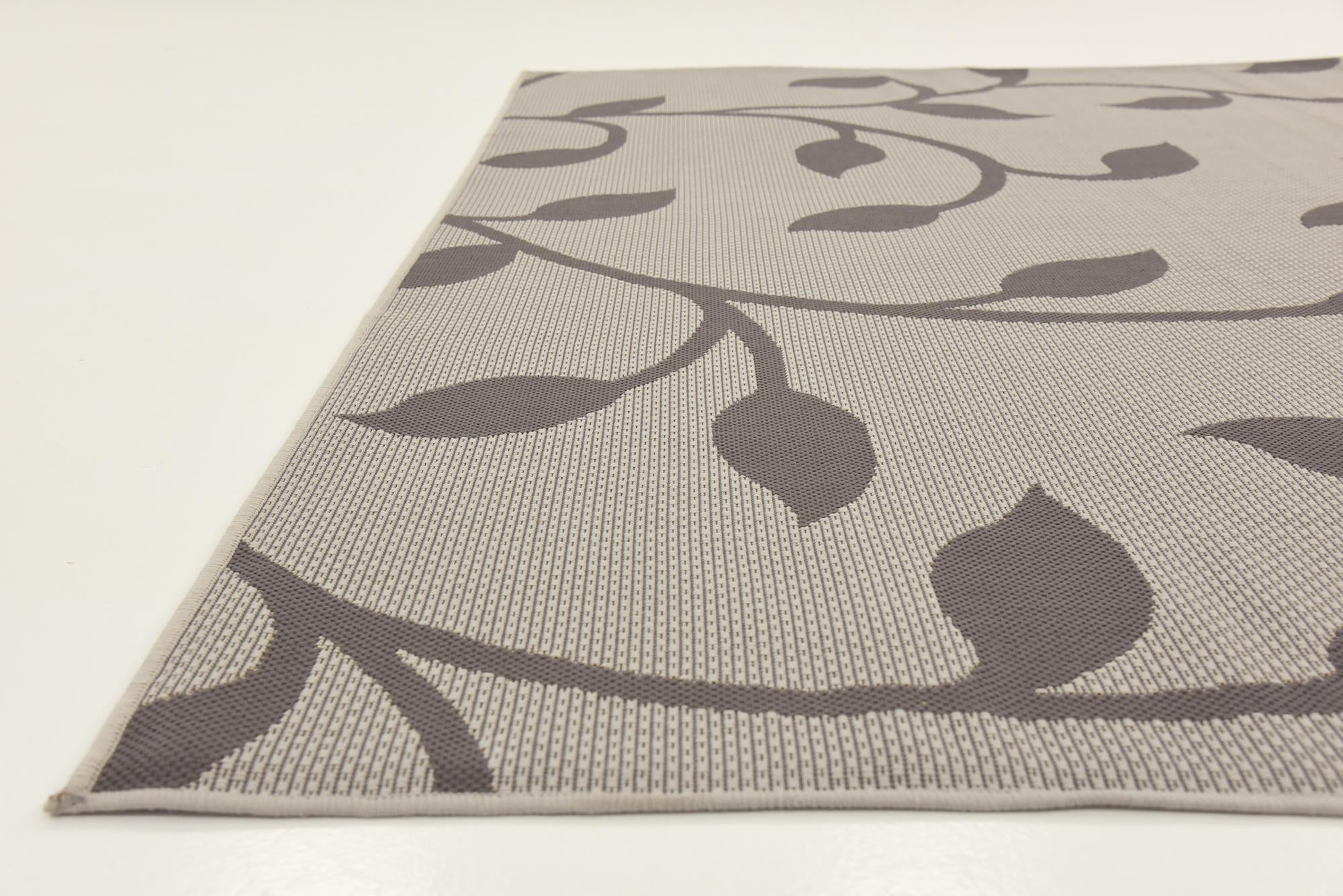 Gray 7' x 10' Botanical Indoor / Outdoor Rug | Rugs.com