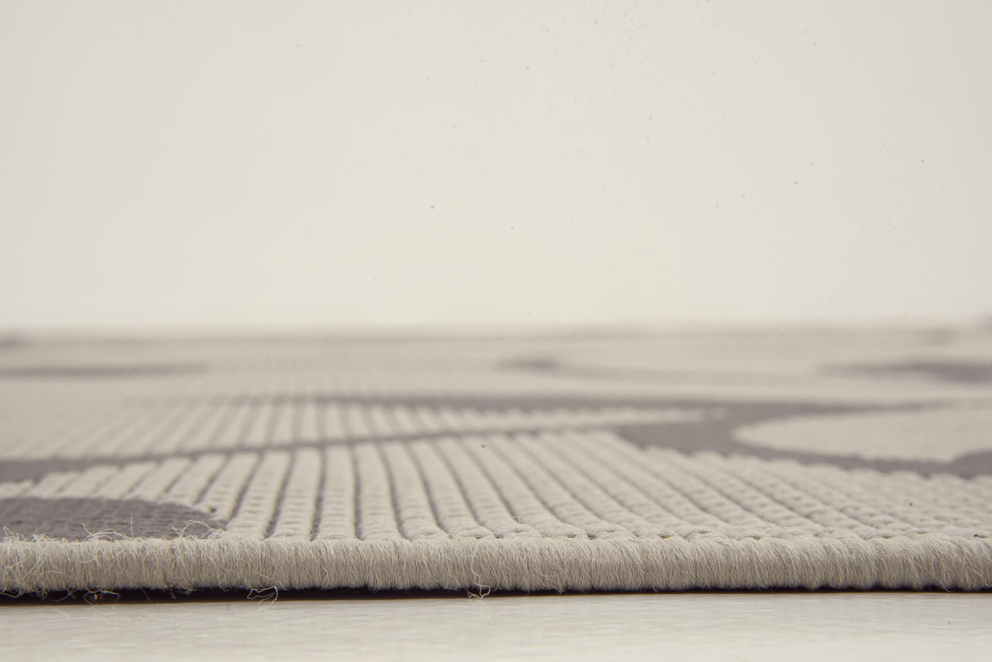 Gray 7' x 10' Botanical Indoor / Outdoor Rug | Rugs.com