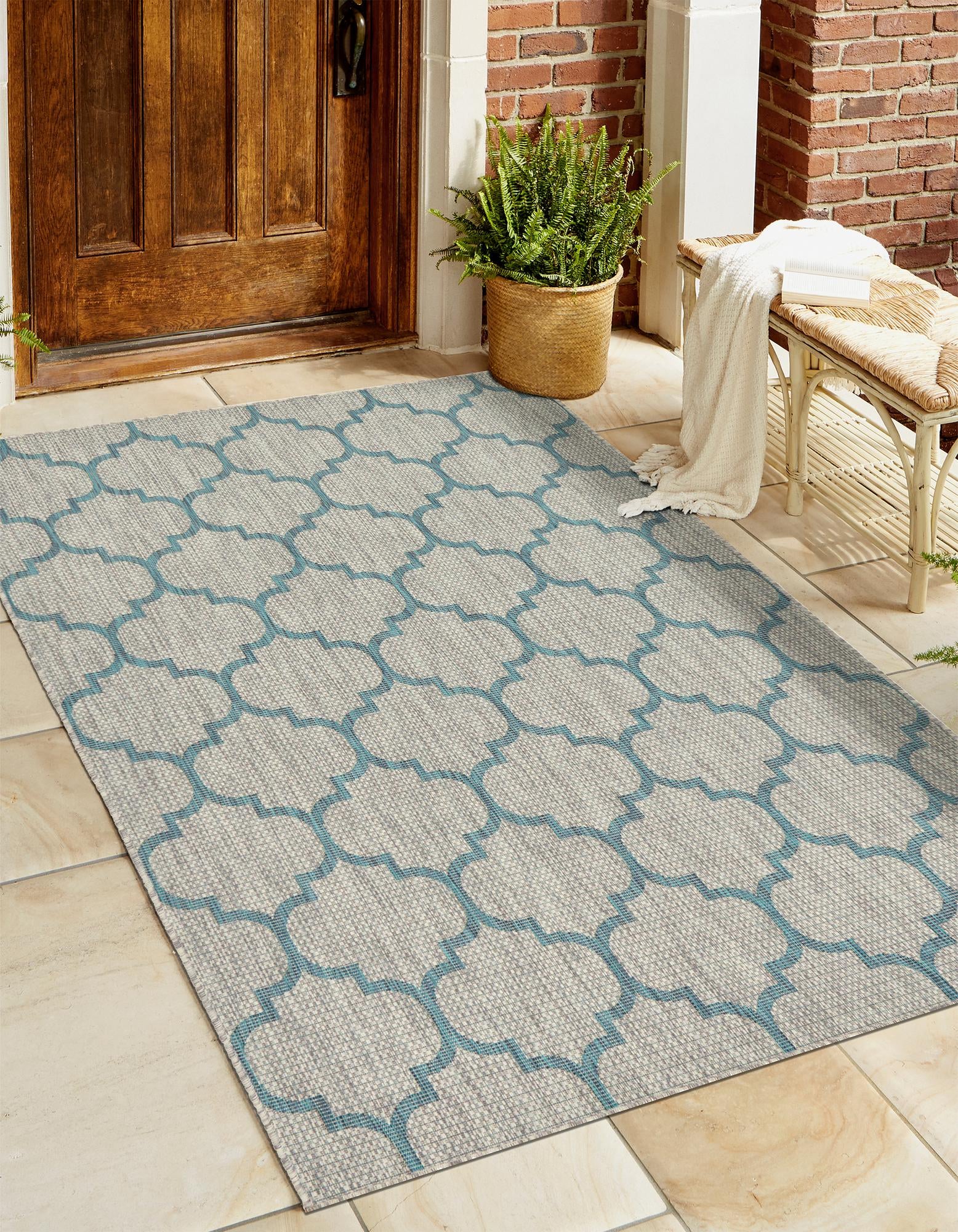 Gray 9' x 12' 2 Lattice Indoor / Outdoor Rug | Rugs.com